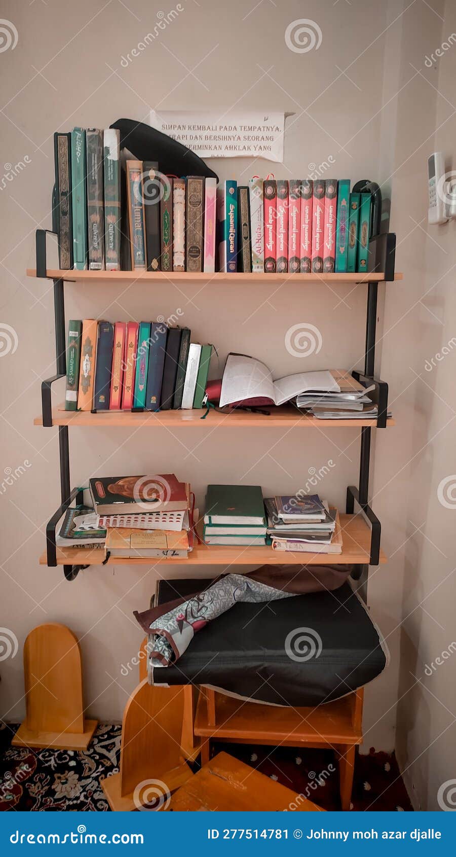 Messy Bookshelves in a Library Editorial Photo - Image of room ...