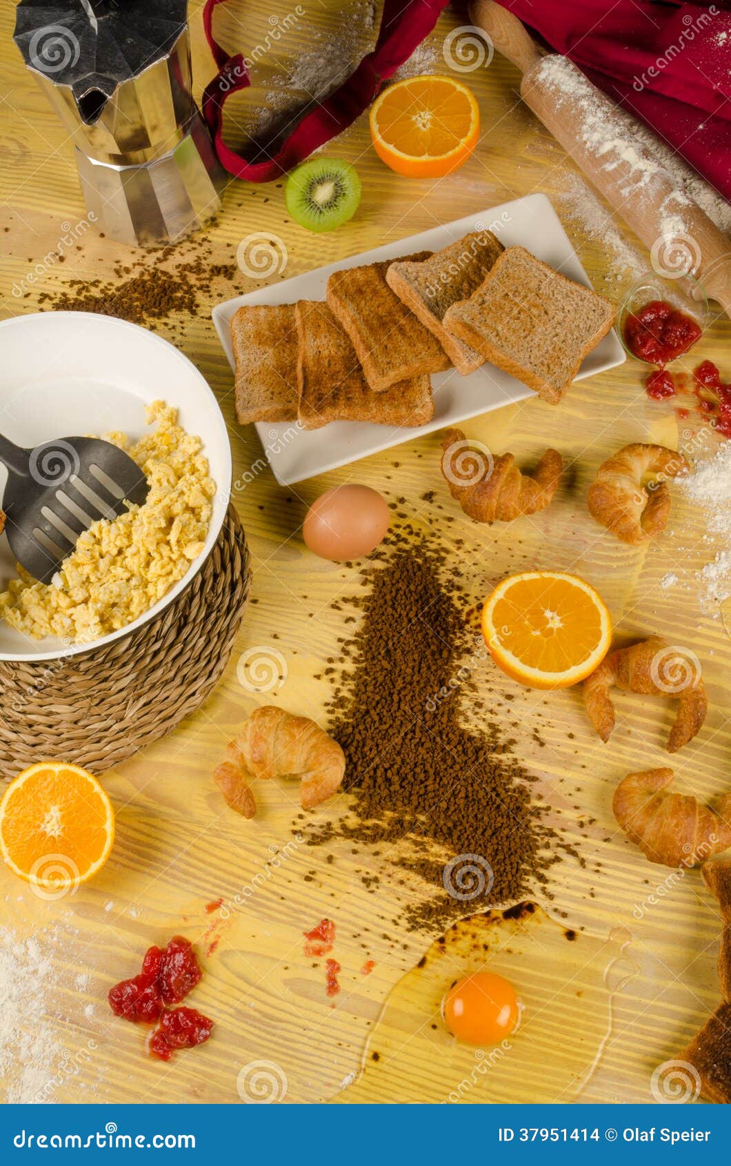 Messy breakfast stock photo. Image of croissant, dirty - 37951414