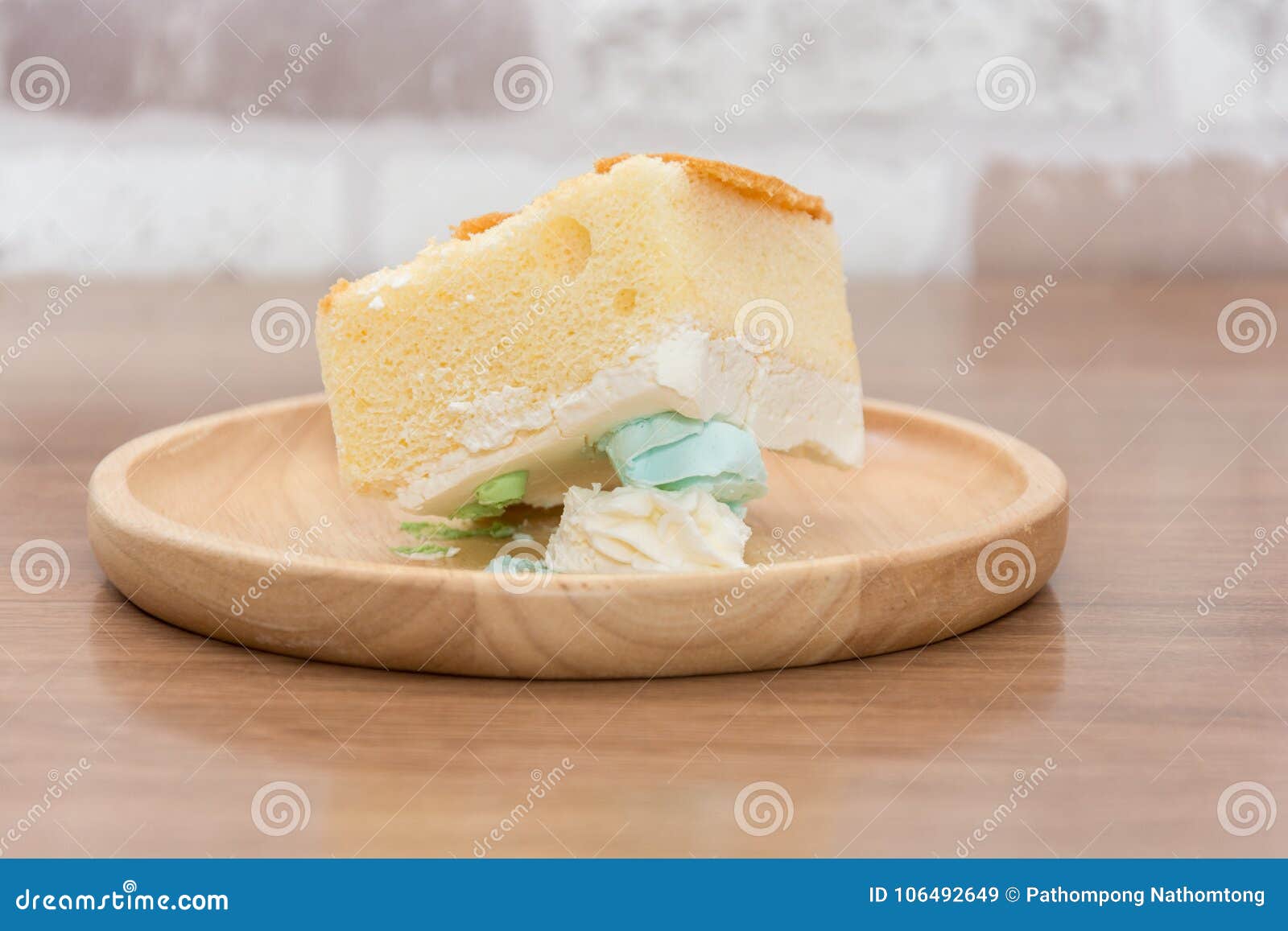 Messy cake after dropping stock image. Image of cake - 106492649