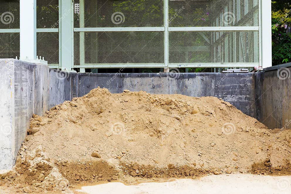 Messy construction site stock image. Image of architecture - 32732415