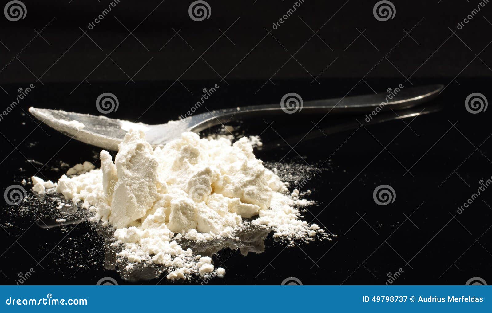 Messy Pile Wheat Flour Spoon Dark Background Stock Photos - Free ...