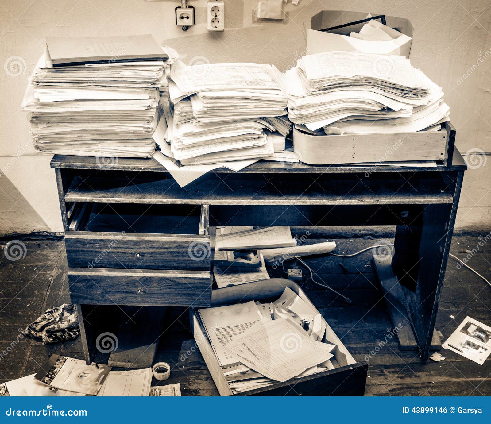 Messy workplace stock photo. Image of dust, pile, business - 43899146