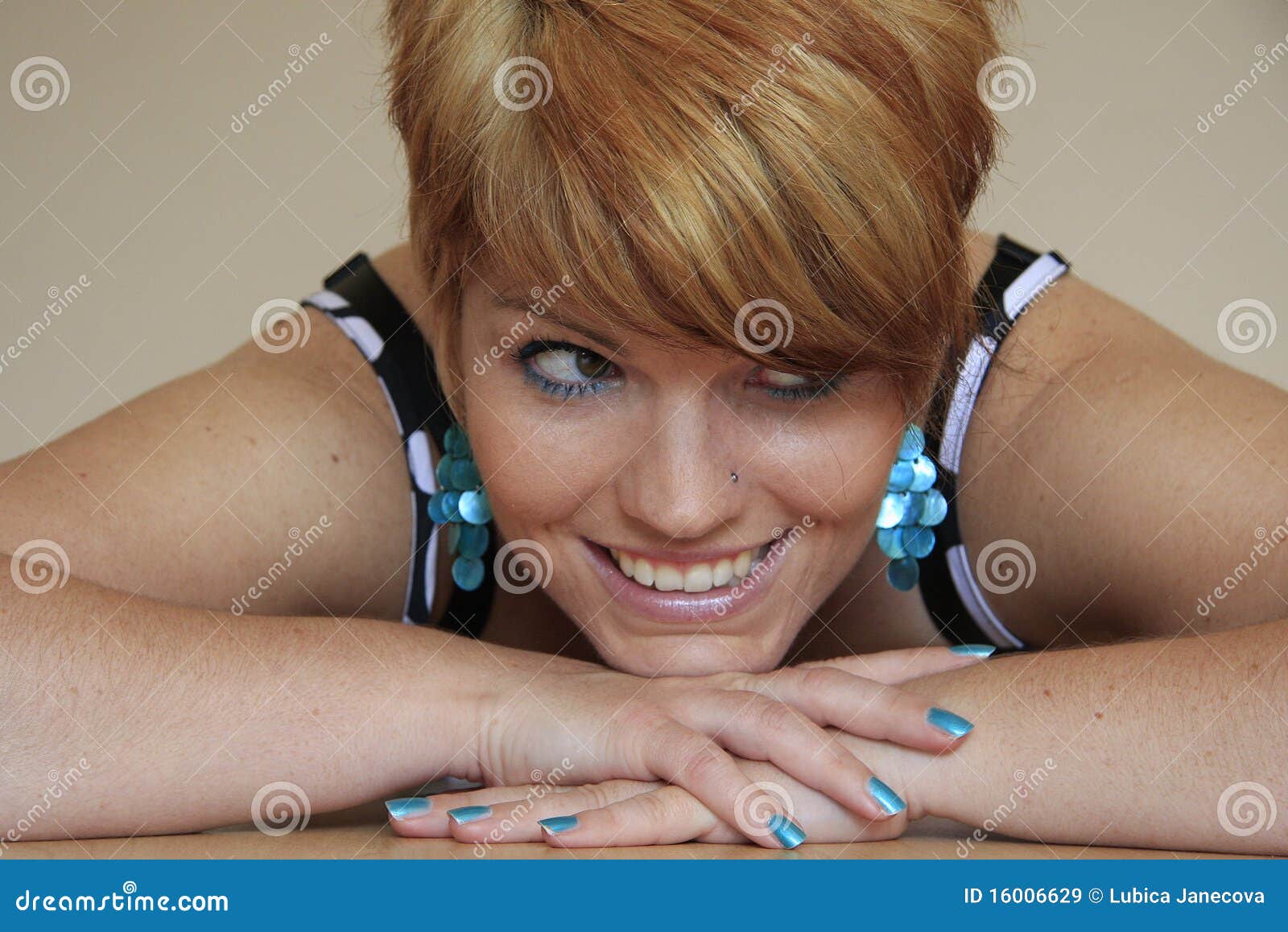 ? met glimlach? stock afbeelding. Image of glimlach, delen - 16006629