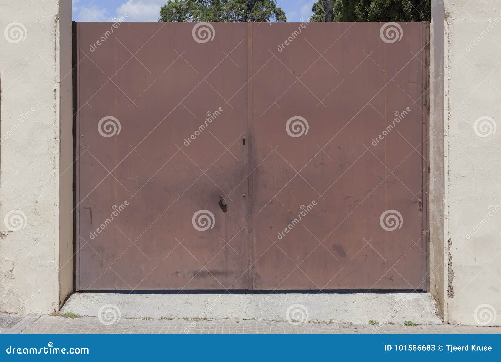 Metal brown solid Gate stock image. Image of protection - 101586683