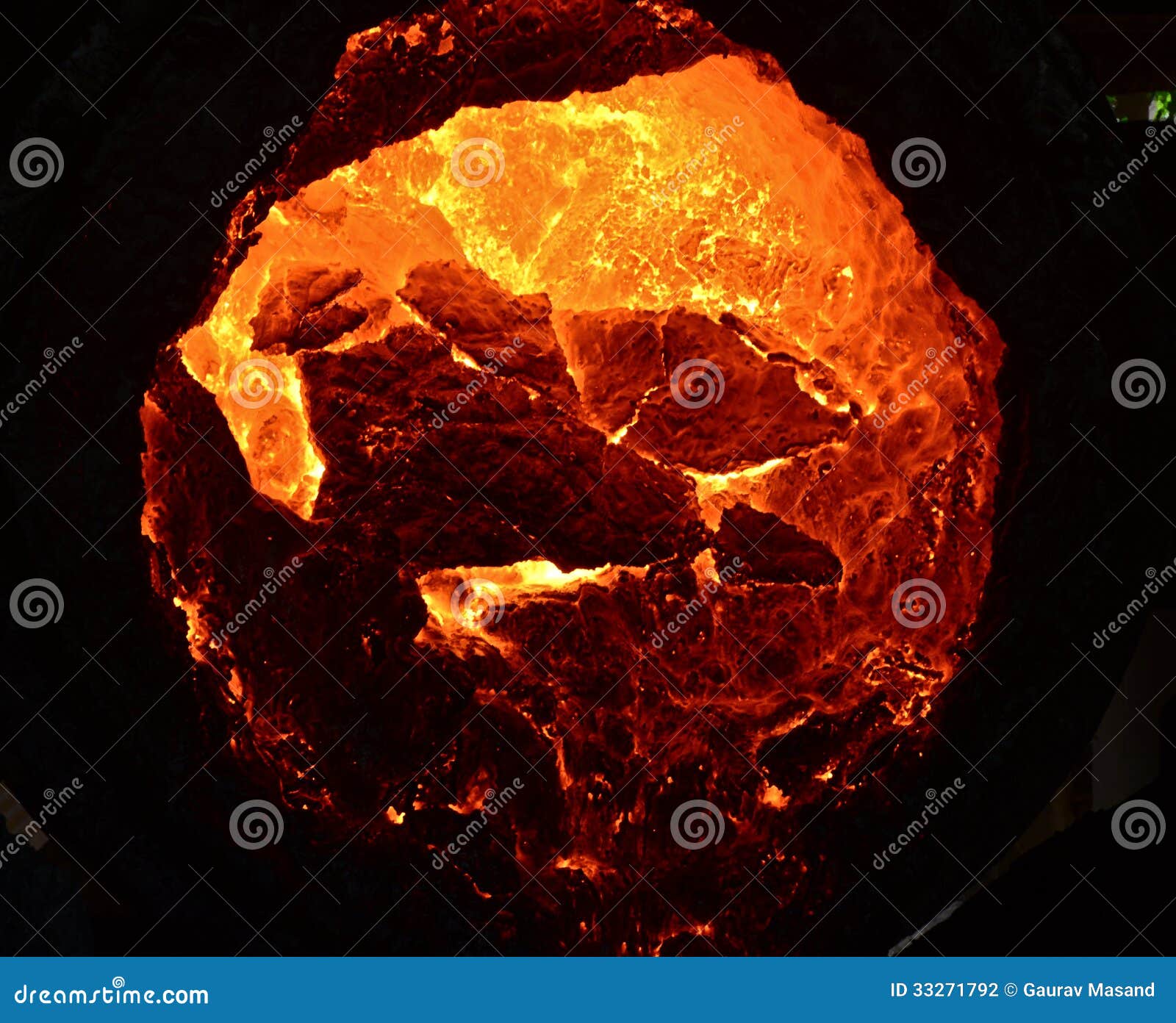 Metal casting process stock photo. Image of furnace, flaming - 33271792