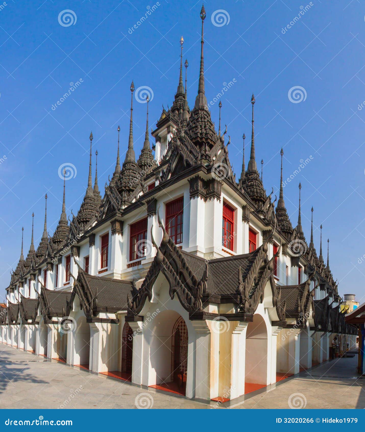 Metal Castle in Ratchanatda Temple Stock Photo - Image of prayer, east ...