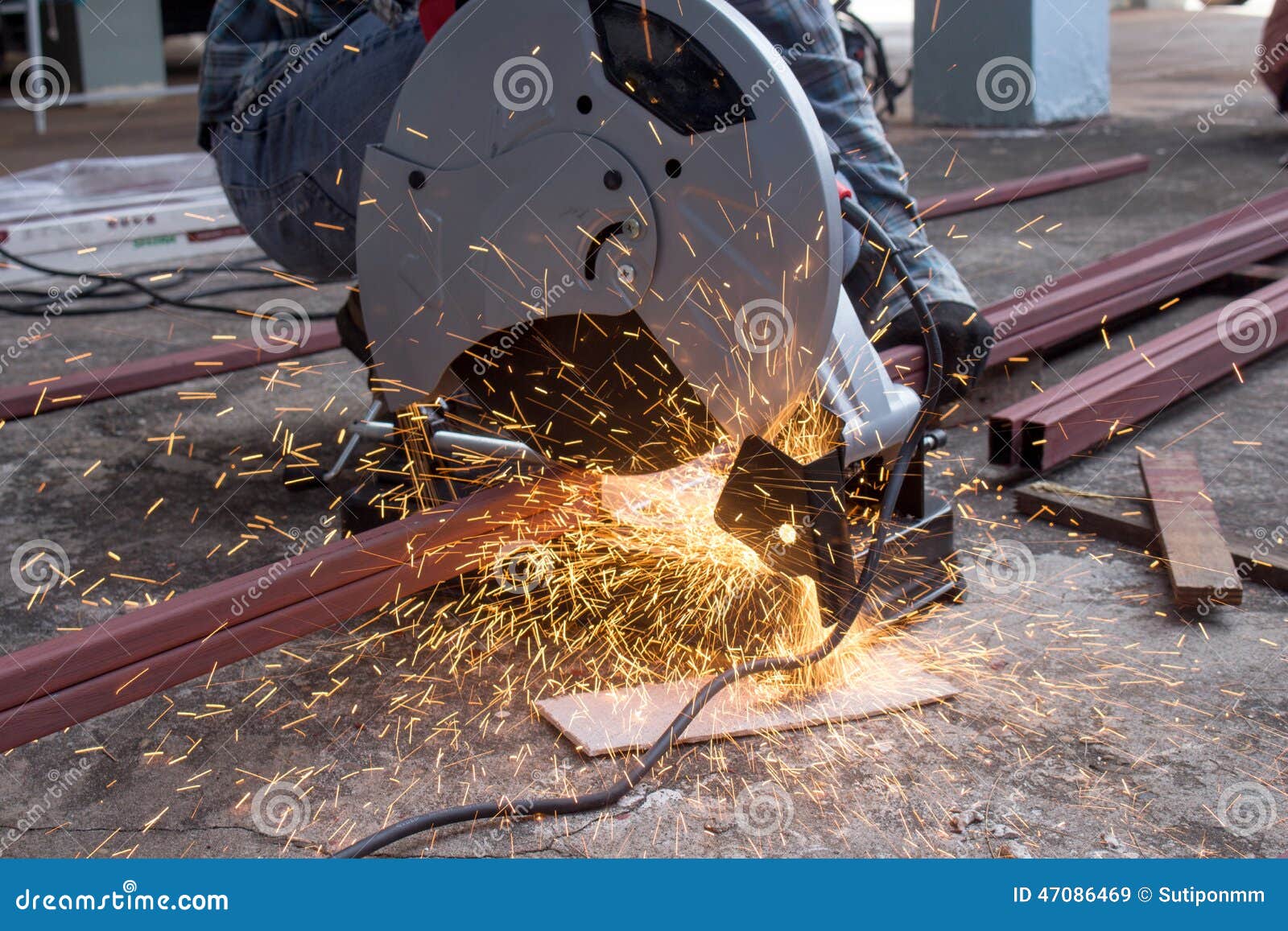 Metal cutting stock image. Image of iron, manual, metalwork - 47086469