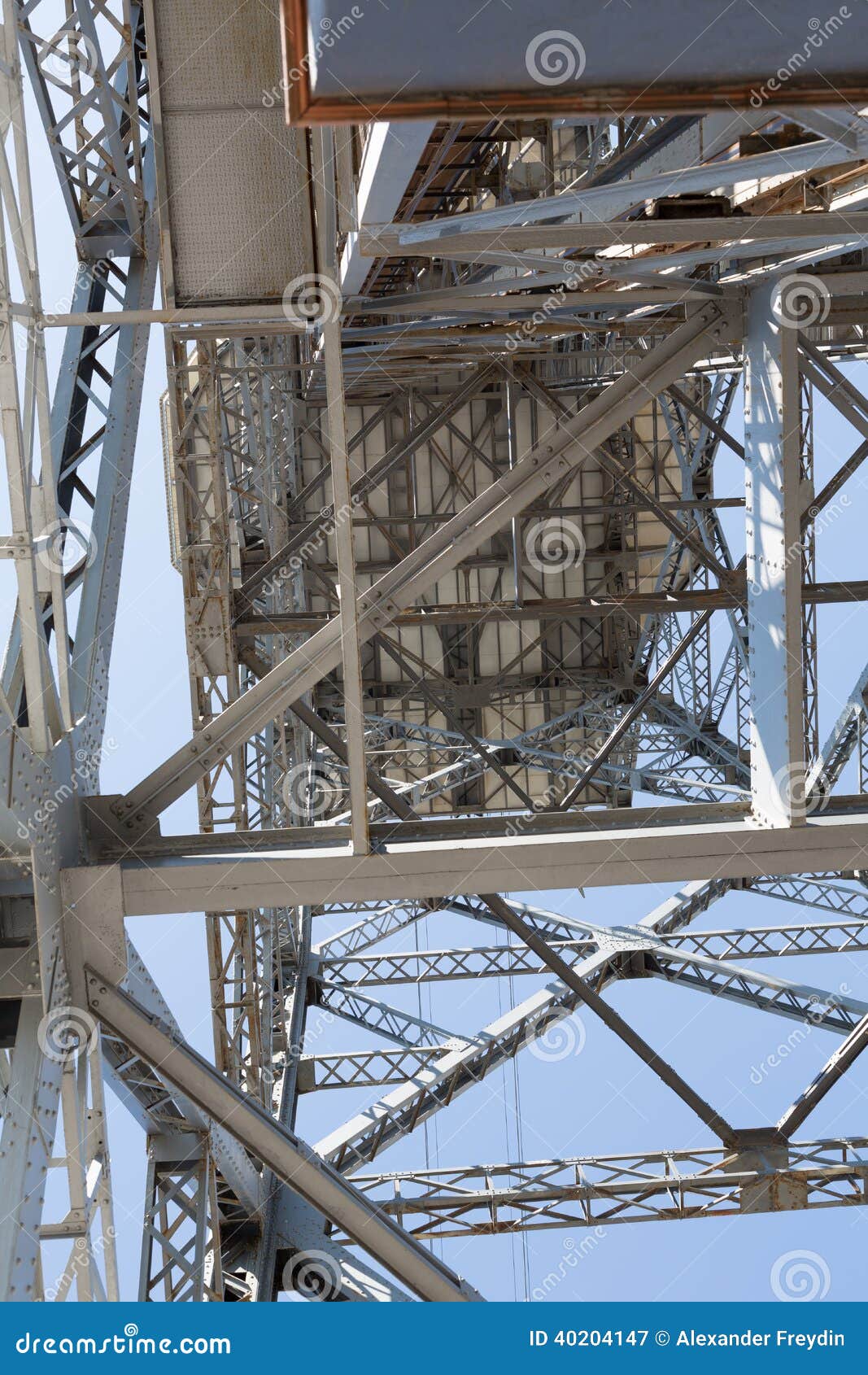 Metal Design Tower Ropeway Road Stock Photos - Free & Royalty-Free ...