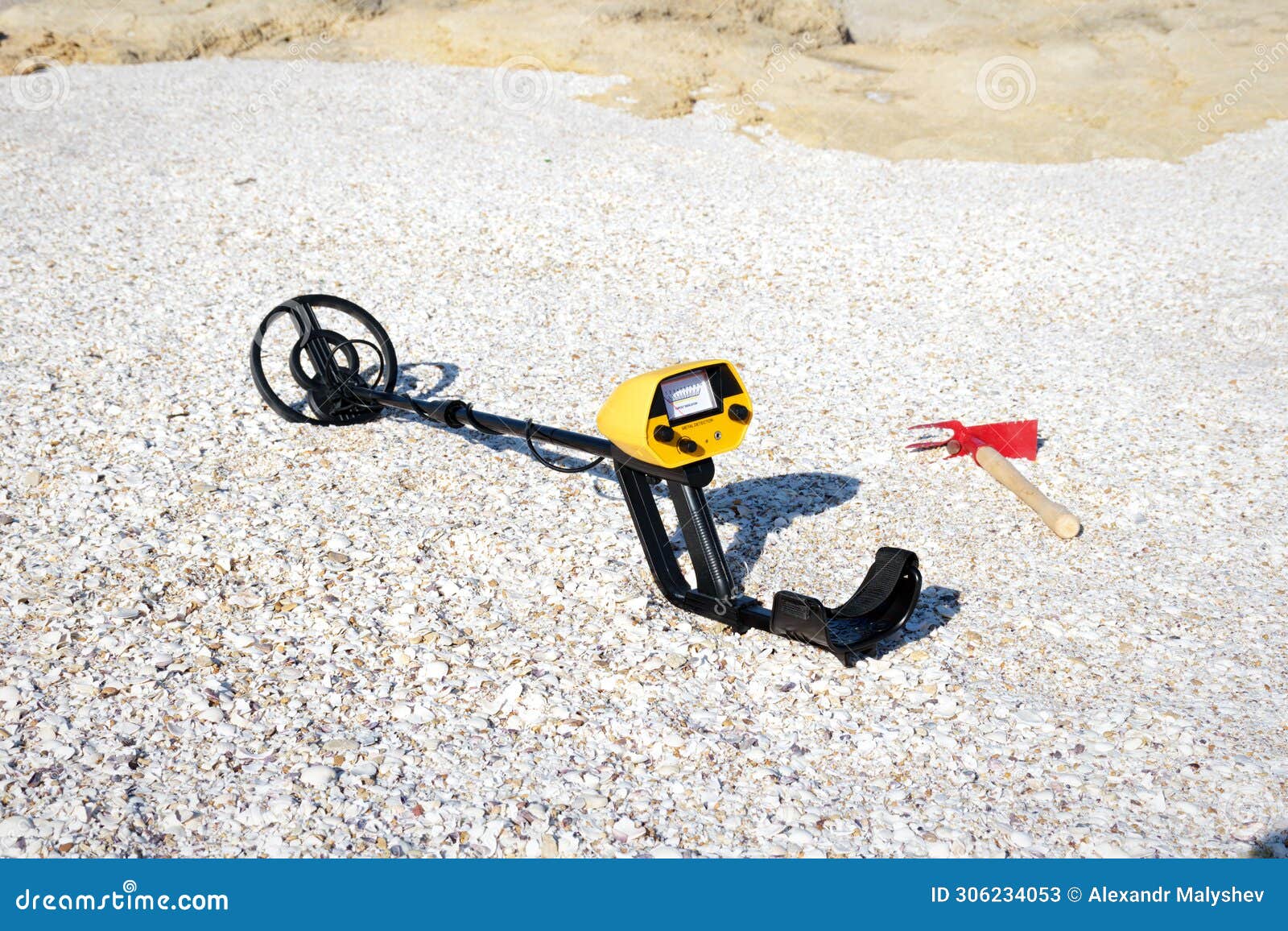 Metal Detector on the Beach Stock Image - Image of leisure, detecting ...