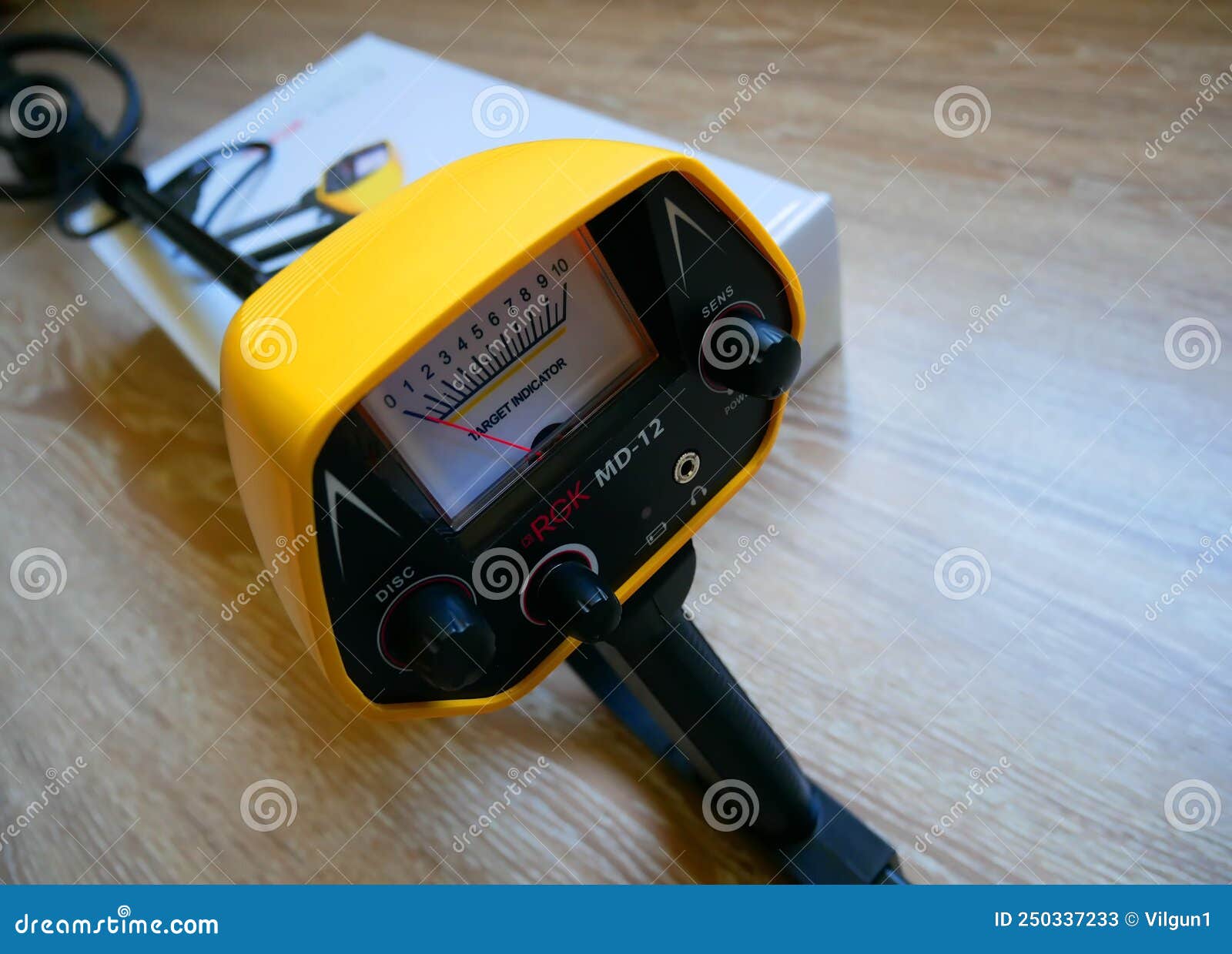 A Metal Detector for Searching for Metals and Precious Objects. Metal ...