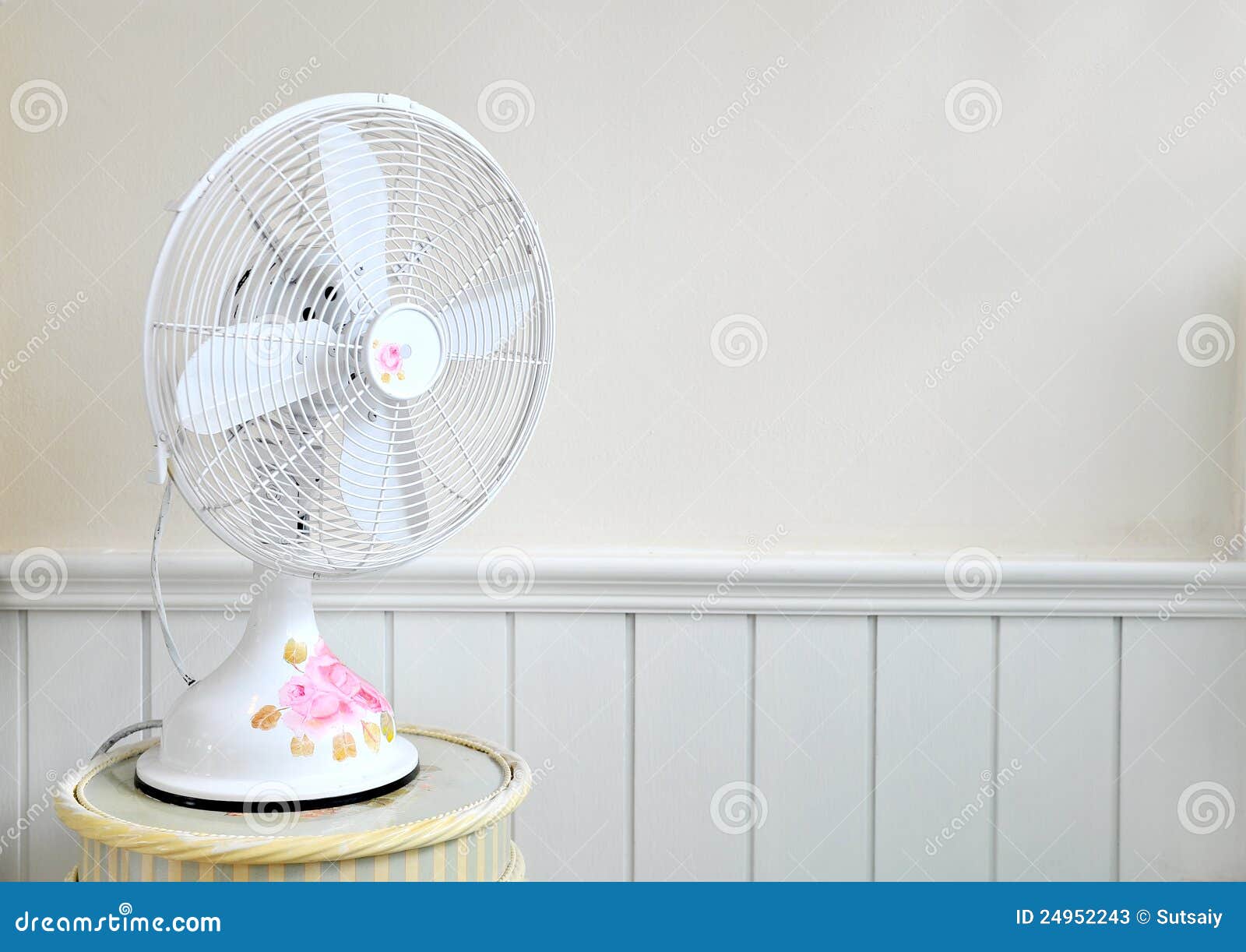 Metal fan stock image. Image of home, blow, office, cooler - 24952243