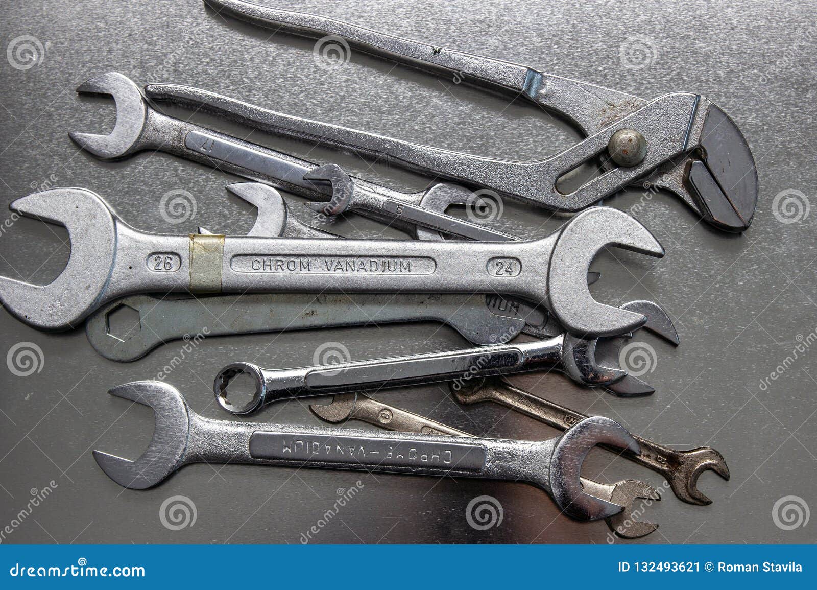 Metal flat wrenches lying stock image. Image of design - 132493621