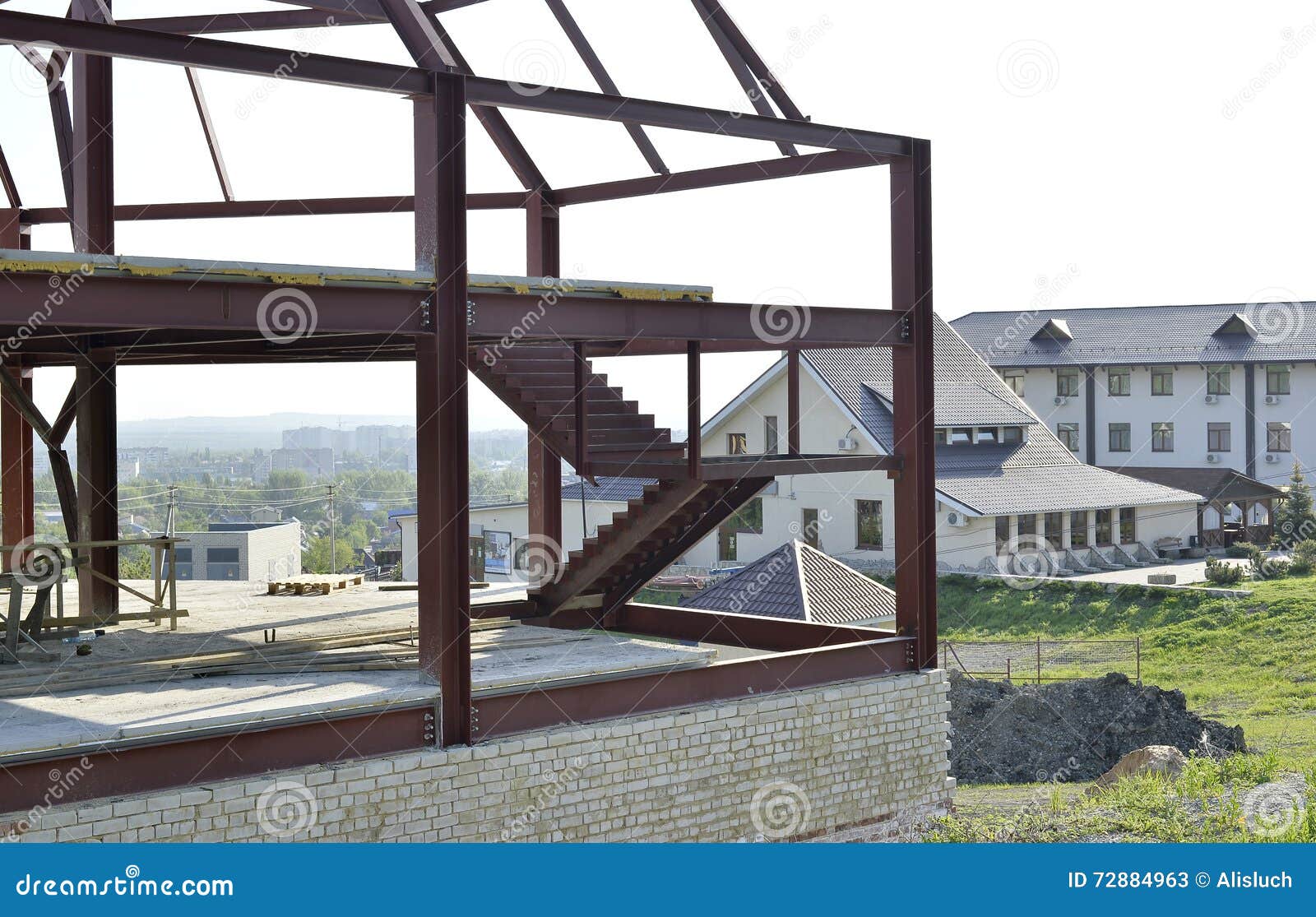 Metal Frame Building Under Construction Stock Image - Image of modern ...