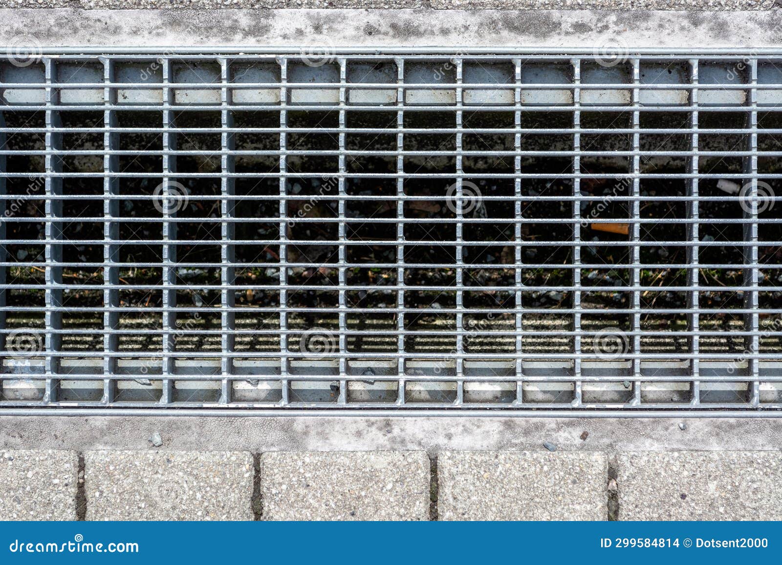 Grating Platform Royalty-Free Stock Photo | CartoonDealer.com #90846765