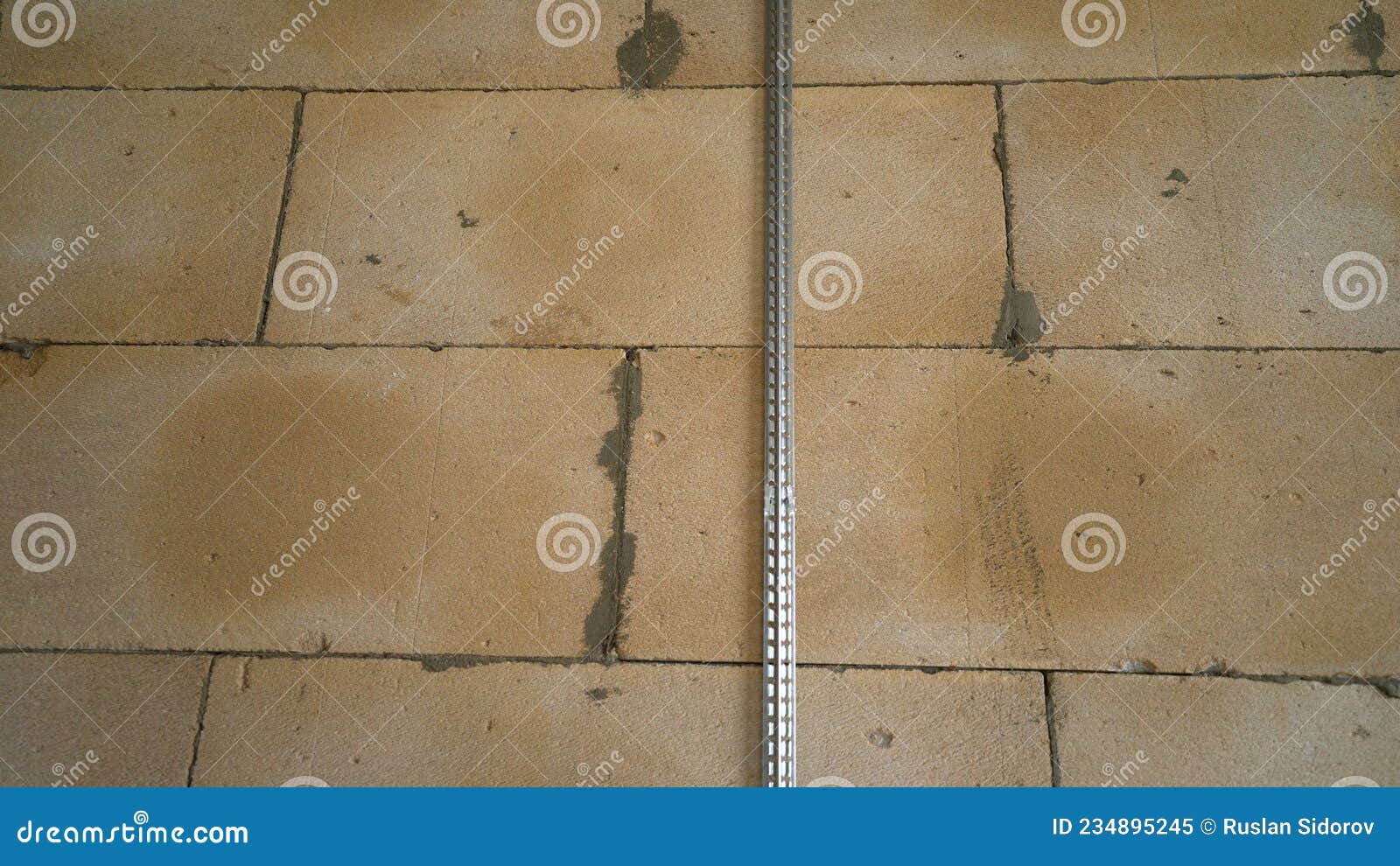 Metal Guides for Wall Plastering. Using the Hands of the Master, we ...