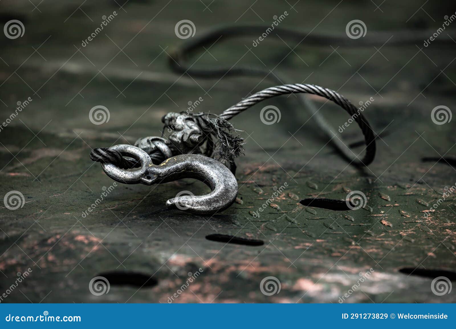 Metal Hook with Cable for Towing, Pulling and Lifting Heavy Objects in ...