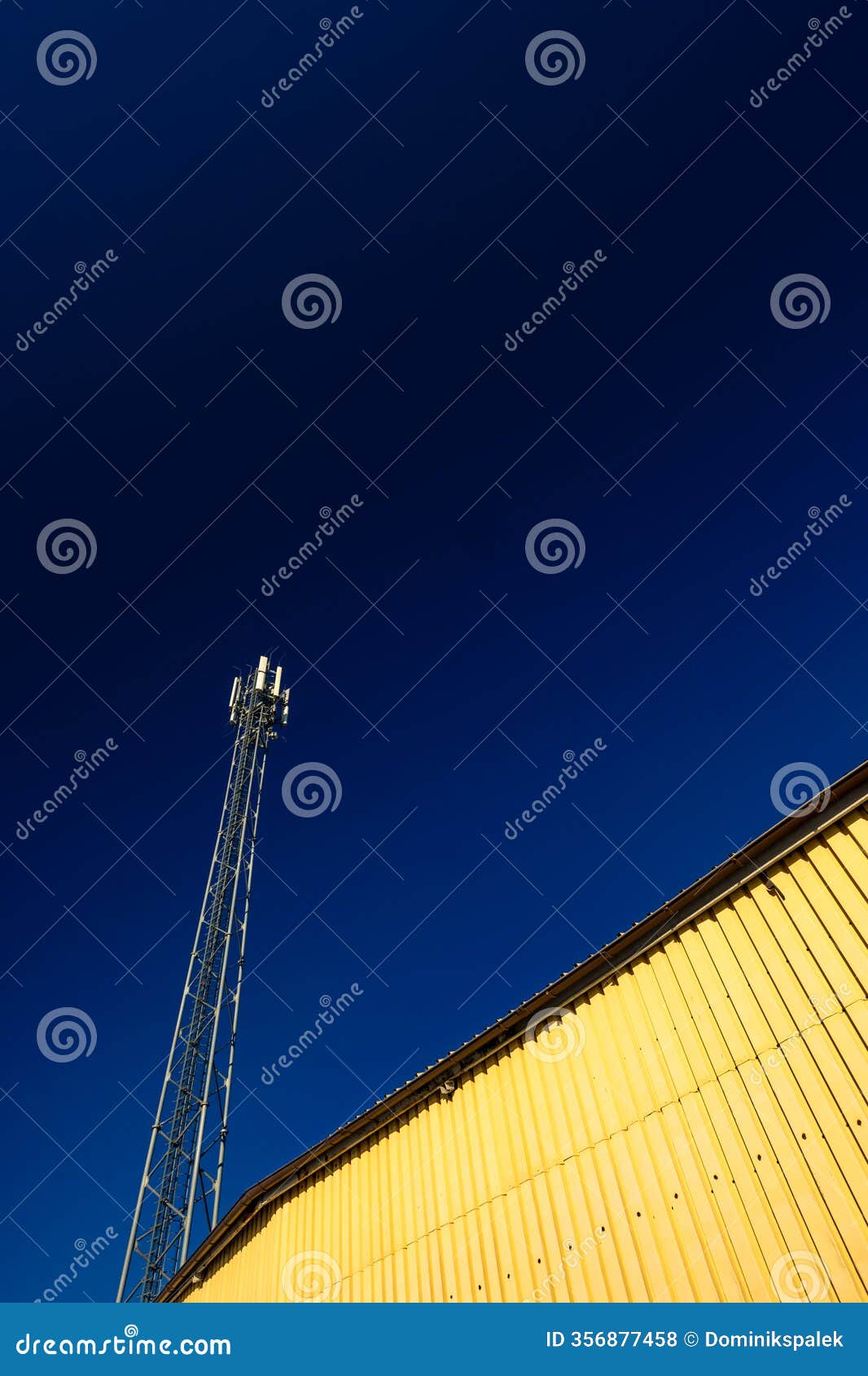 Metal Mast, Mobile Phone Antenna in 5g Technology, Antenna Against a ...