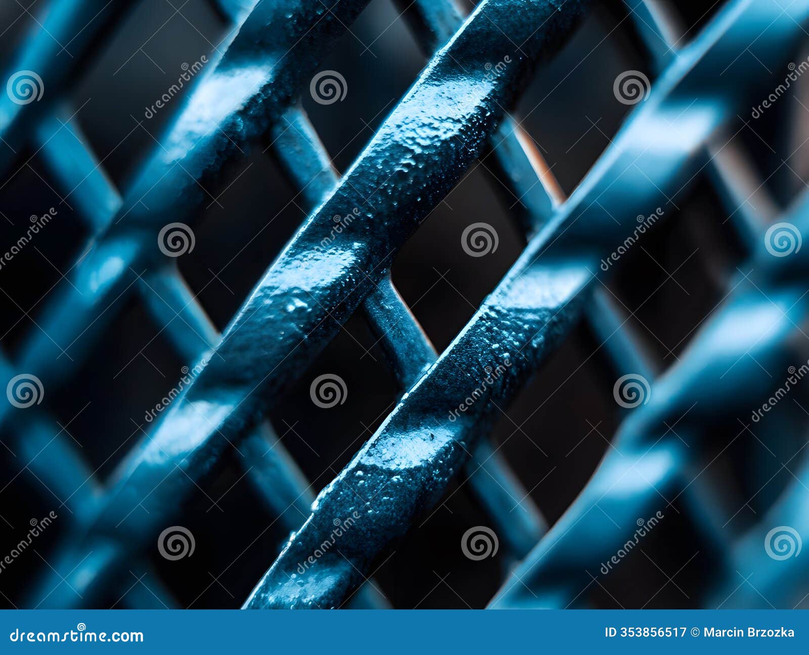 "Metal Mesh Structure: a Geometric Pattern of Strength and Precision ...