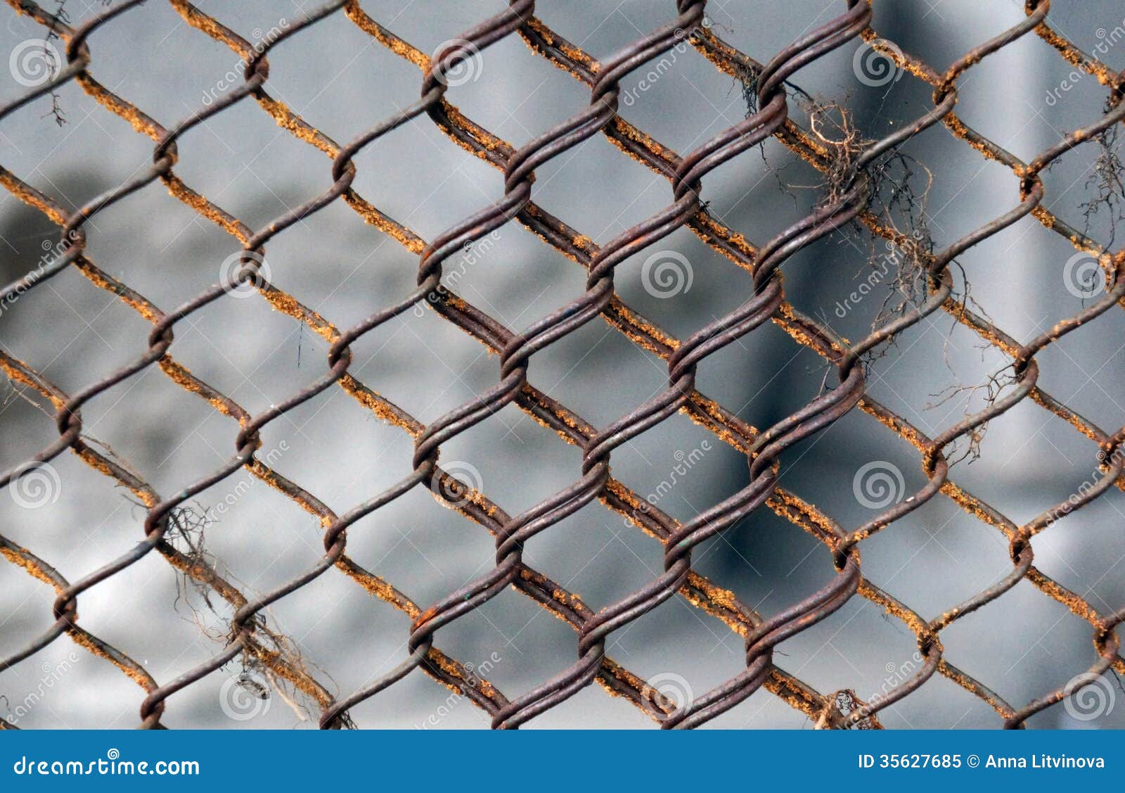 Metal Mesh Texture with Rust Stock Image - Image of rusty, pattern ...
