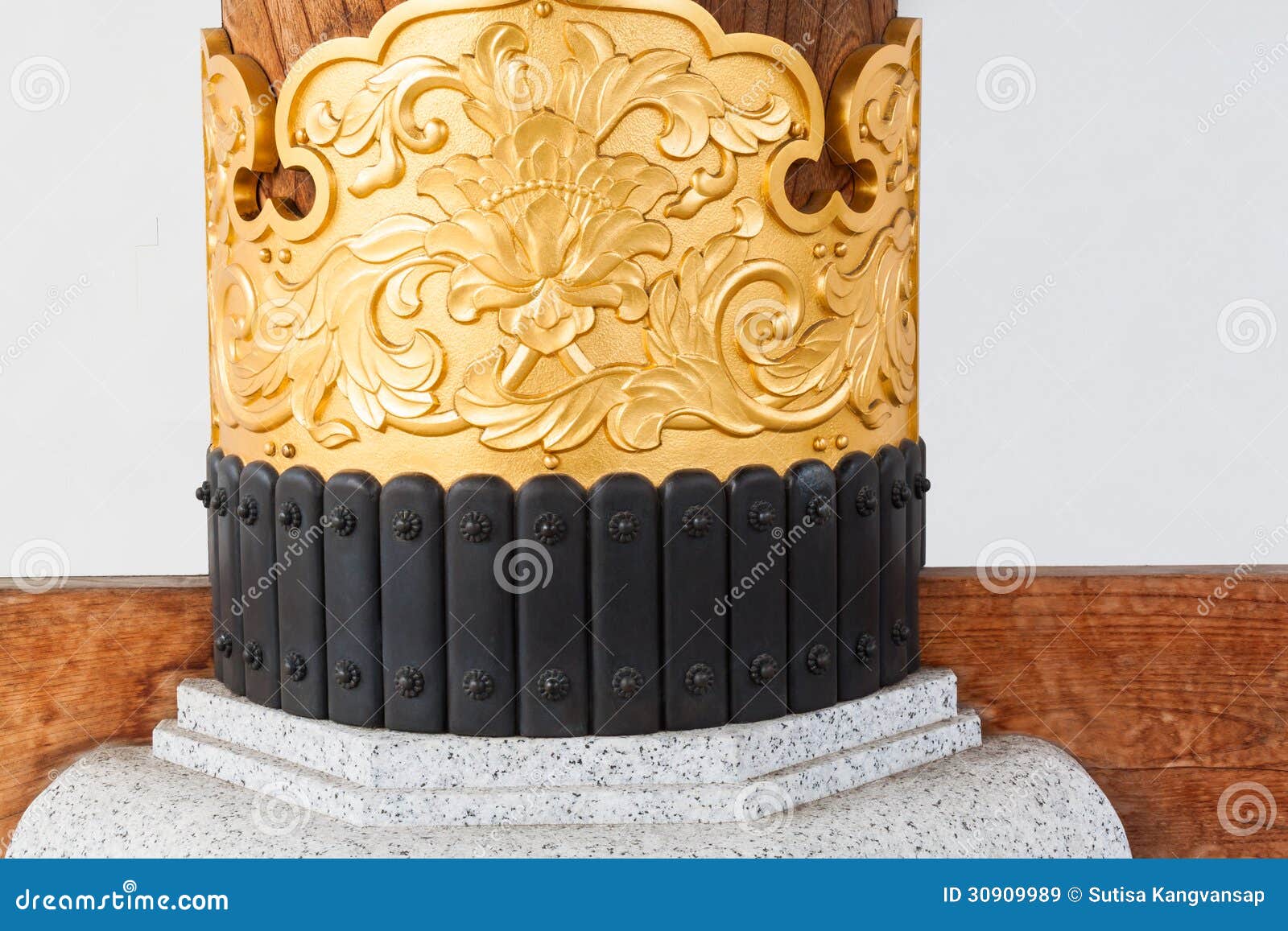 Metal Pattern in Japanese Temple Pillar Stock Image - Image of yellow ...