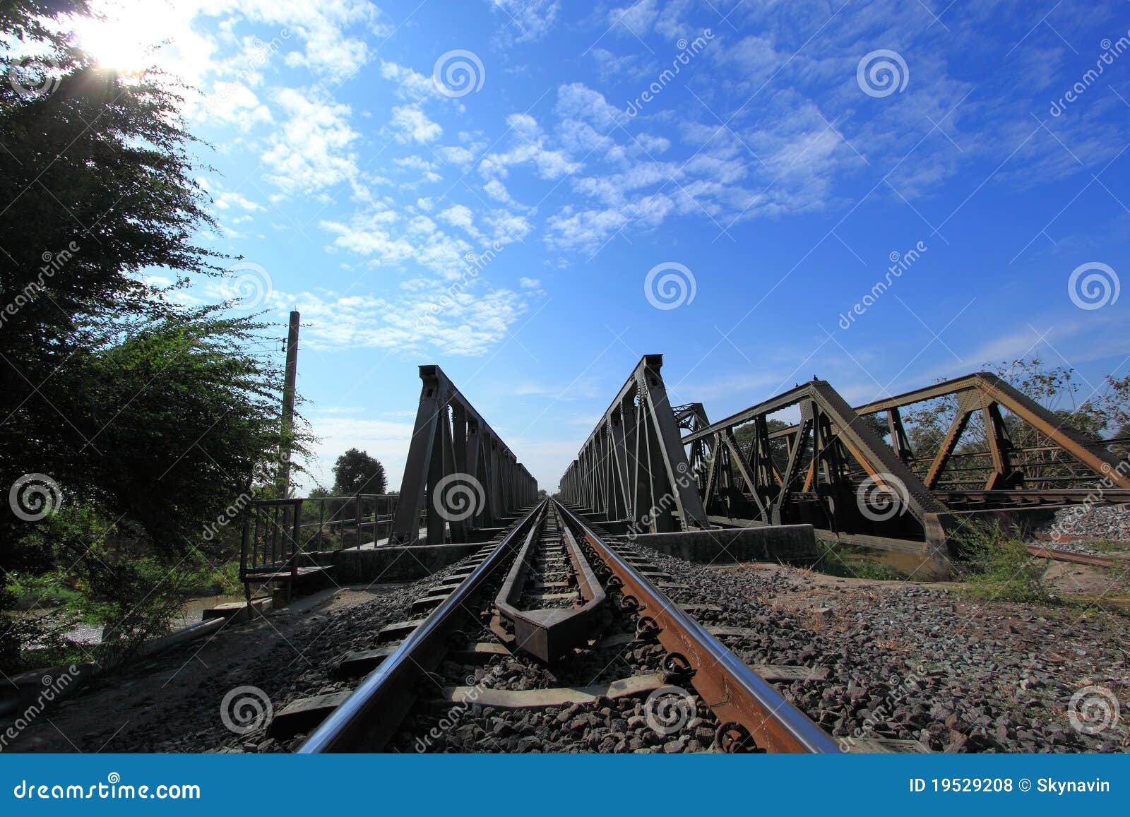Metal railway bridge stock photo. Image of destination - 19529208
