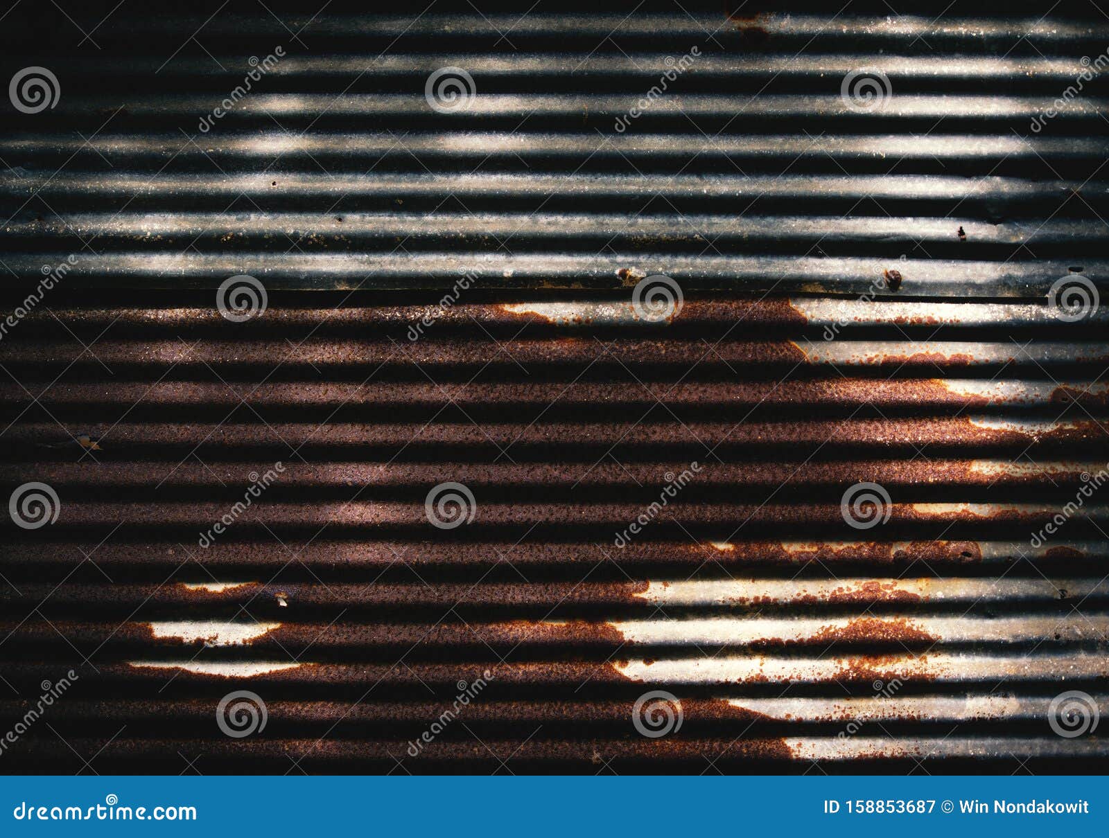 Metal rugoso y rugoso imagen de archivo. Imagen de acero - 158853687