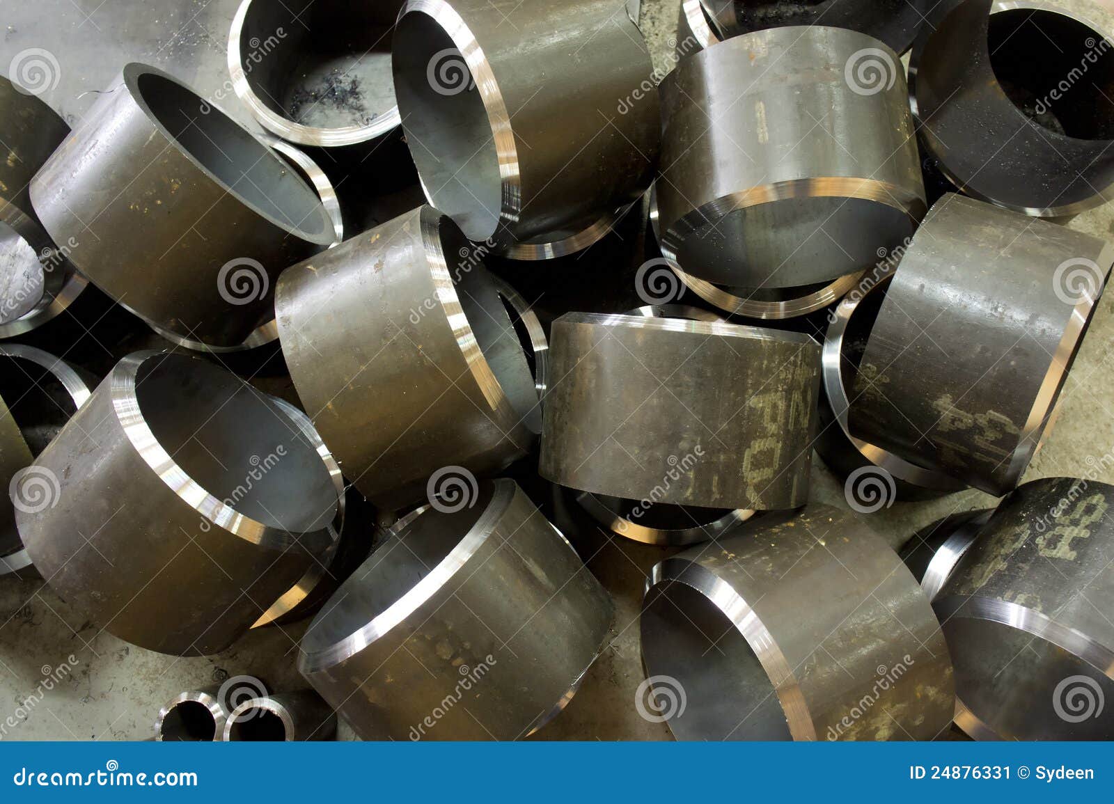 Metal short pipes stock image. Image of parallel, close - 24876331