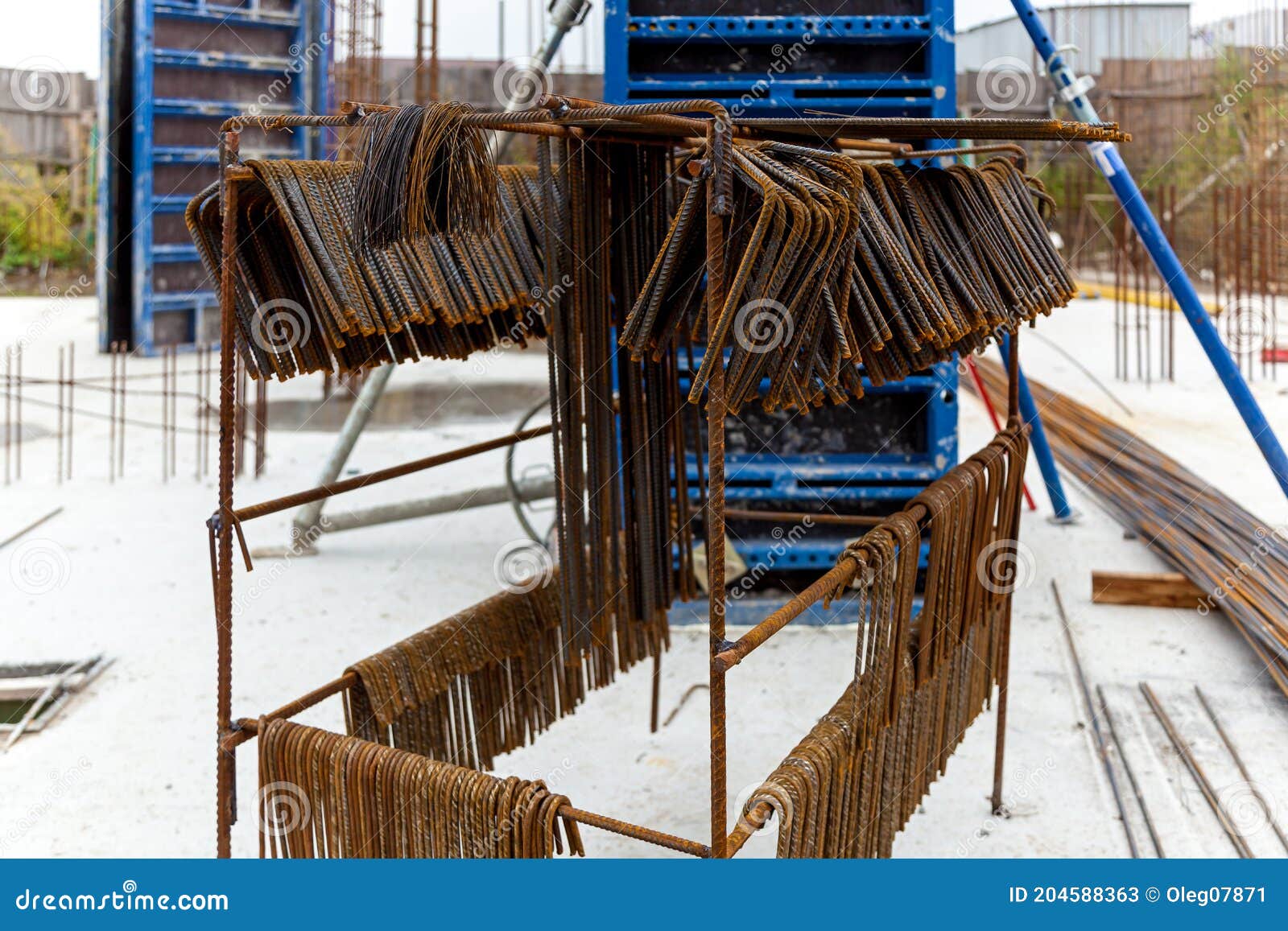 Metal Structures for Monolithic Casting Stock Image - Image of carcass ...