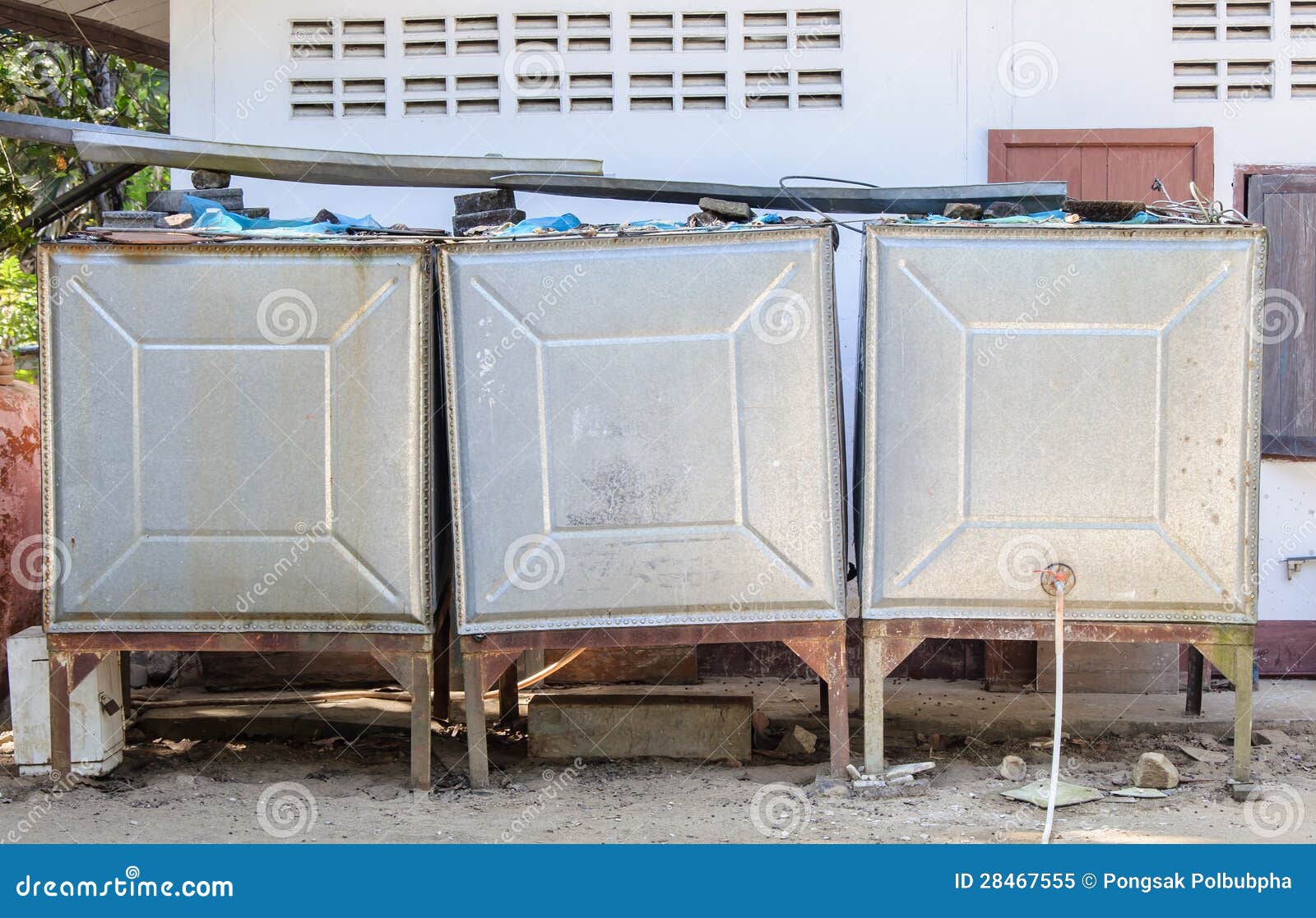 Metal water tank stock image. Image of industry, outdoors - 28467555