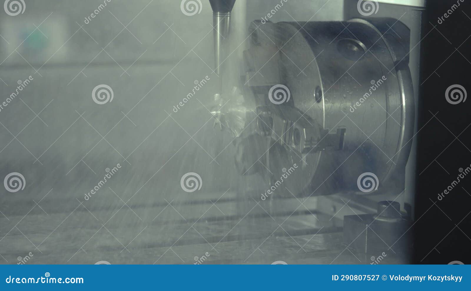 Metalworking Milling Machine with Water Cooling System for Optimal ...