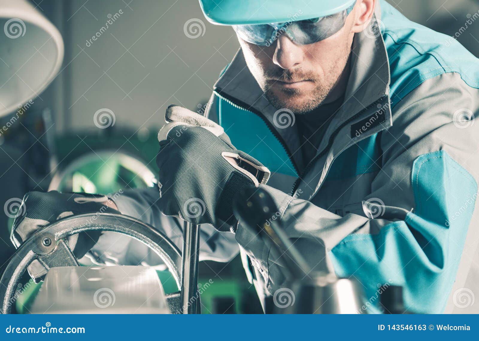 Metalworking Technology Worker Stock Image - Image of lathe, processing ...
