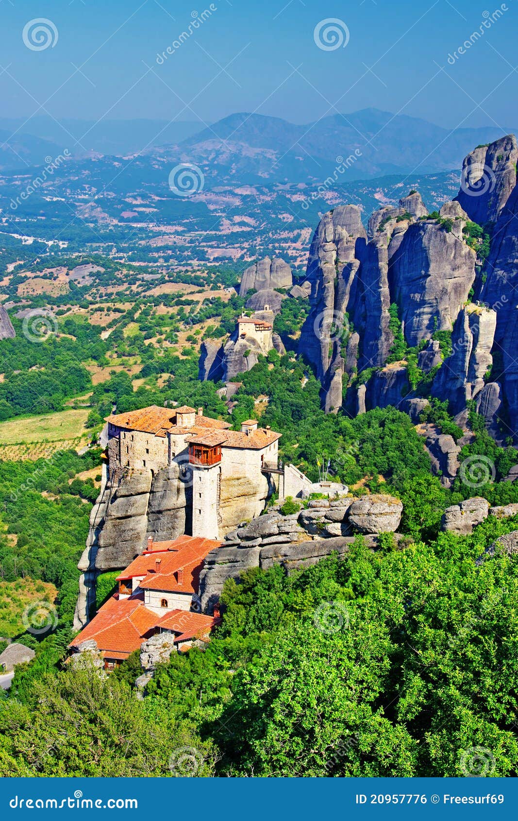 Meteora Kloster - Rousanou stockfoto. Bild von glaube - 20957776