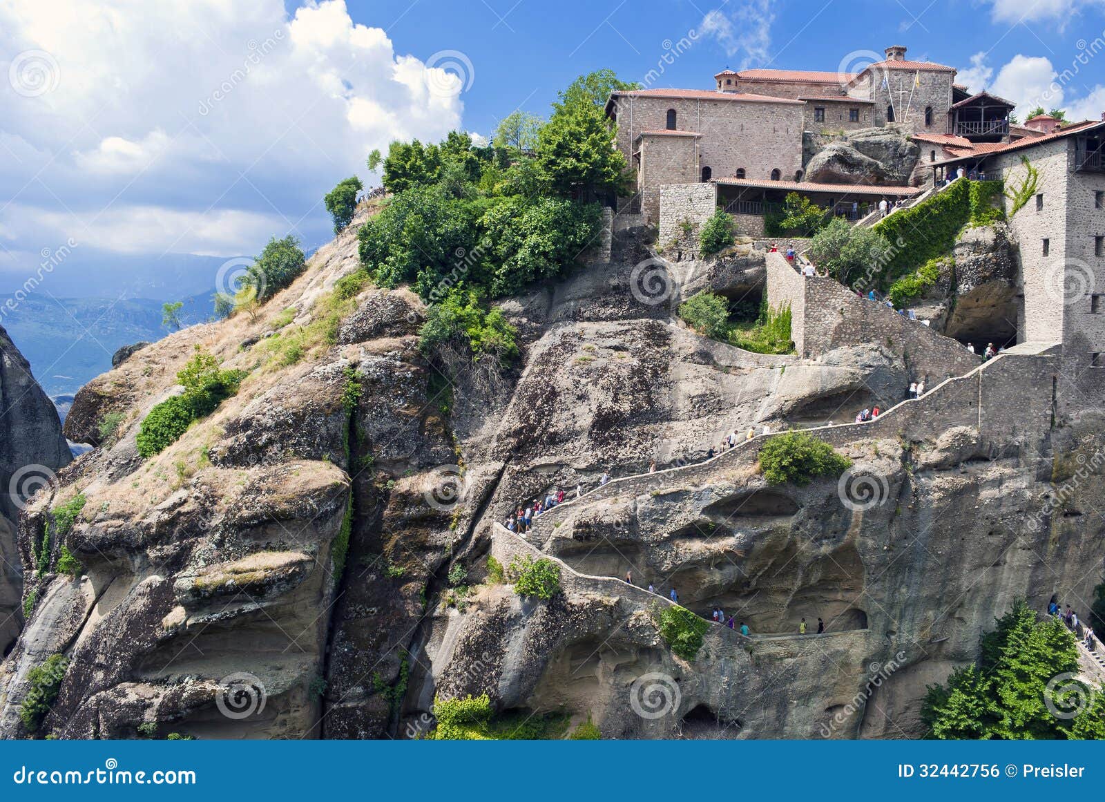 Meteora monastery, Greece editorial photo. Image of landscape - 32442756