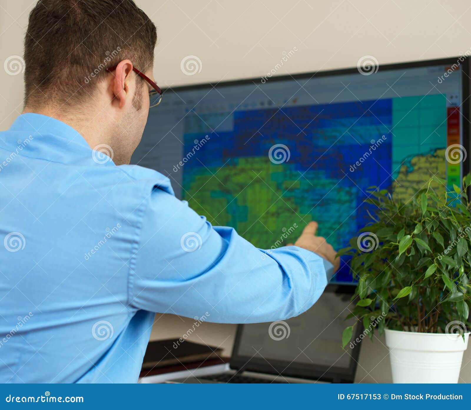 Meteorologist At The Computer Royalty-Free Stock Image | CartoonDealer ...