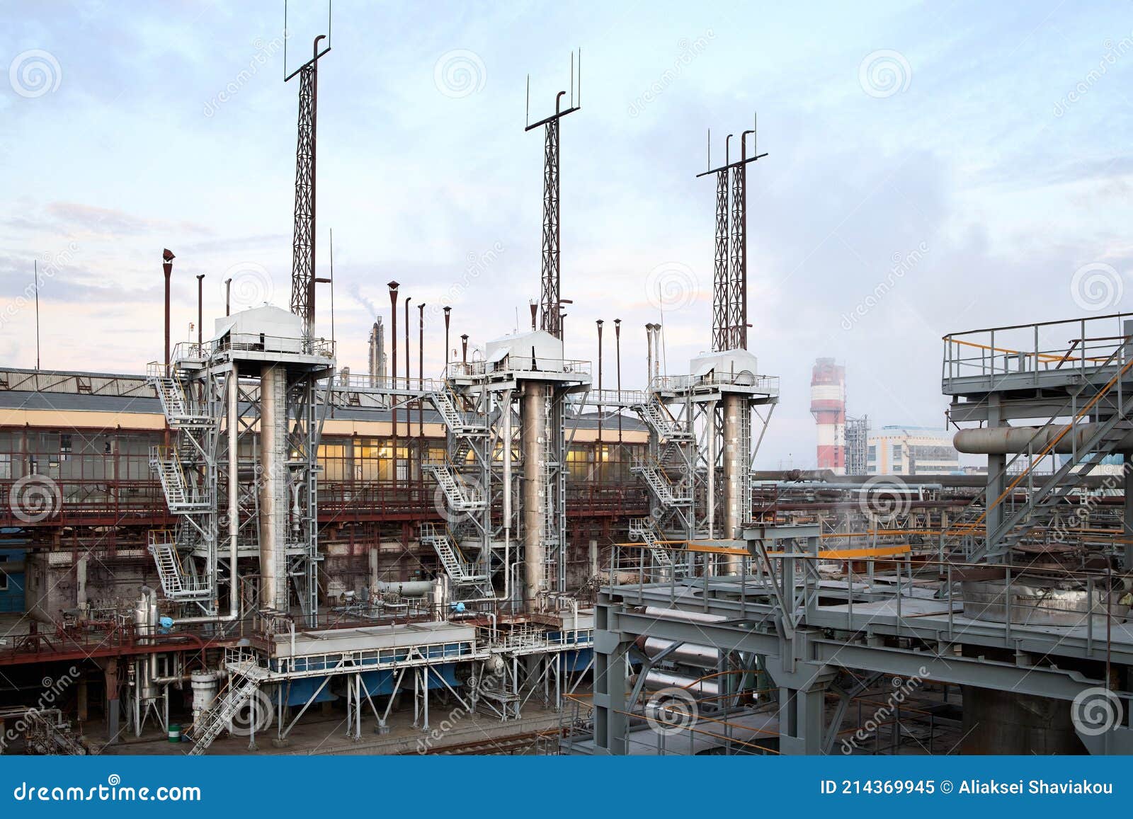 Methanol Synthesis Process Mixed Reforming Columns Reactors. View on ...
