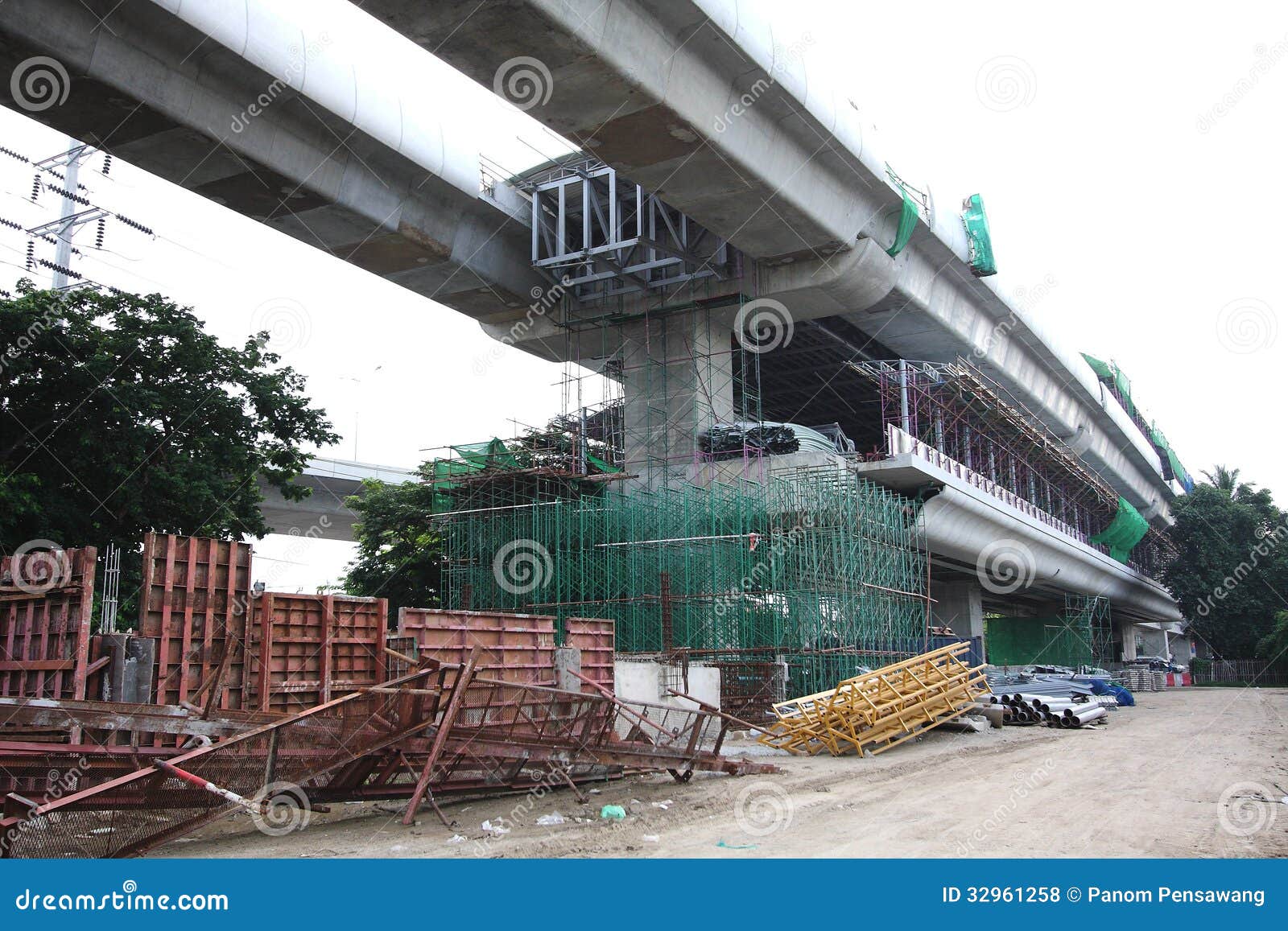 Metro construction site stock photo. Image of bridge - 32961258