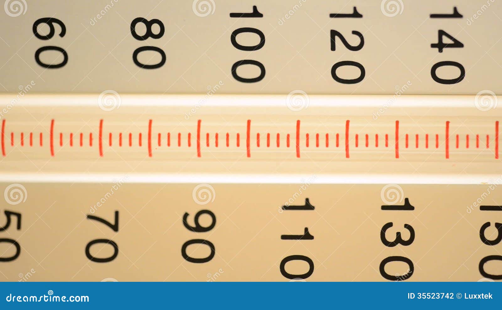 Metro De La Presión Arterial Almacen De Video - Vídeo de instrumento ...