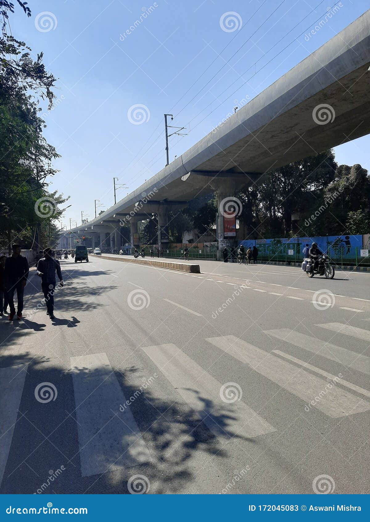 Metro Rail and Road View at Lucknow India Editorial Stock Photo - Image ...