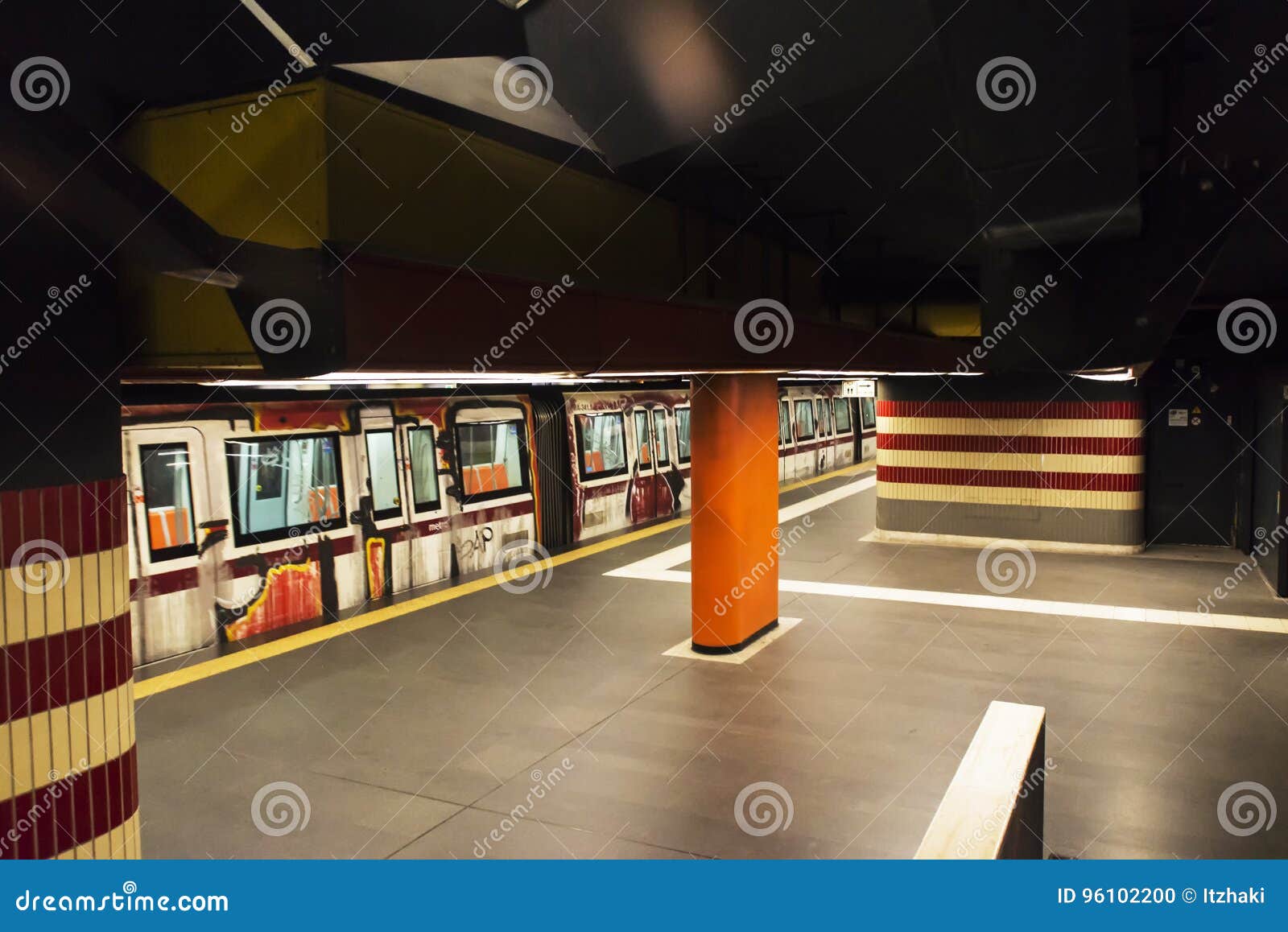 Metro of Rome editorial image. Image of platform, view - 96102200