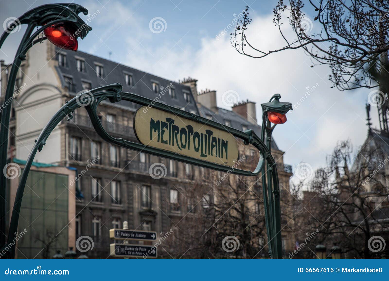 Metro sign Paris editorial photo. Image of rail, design - 66567616