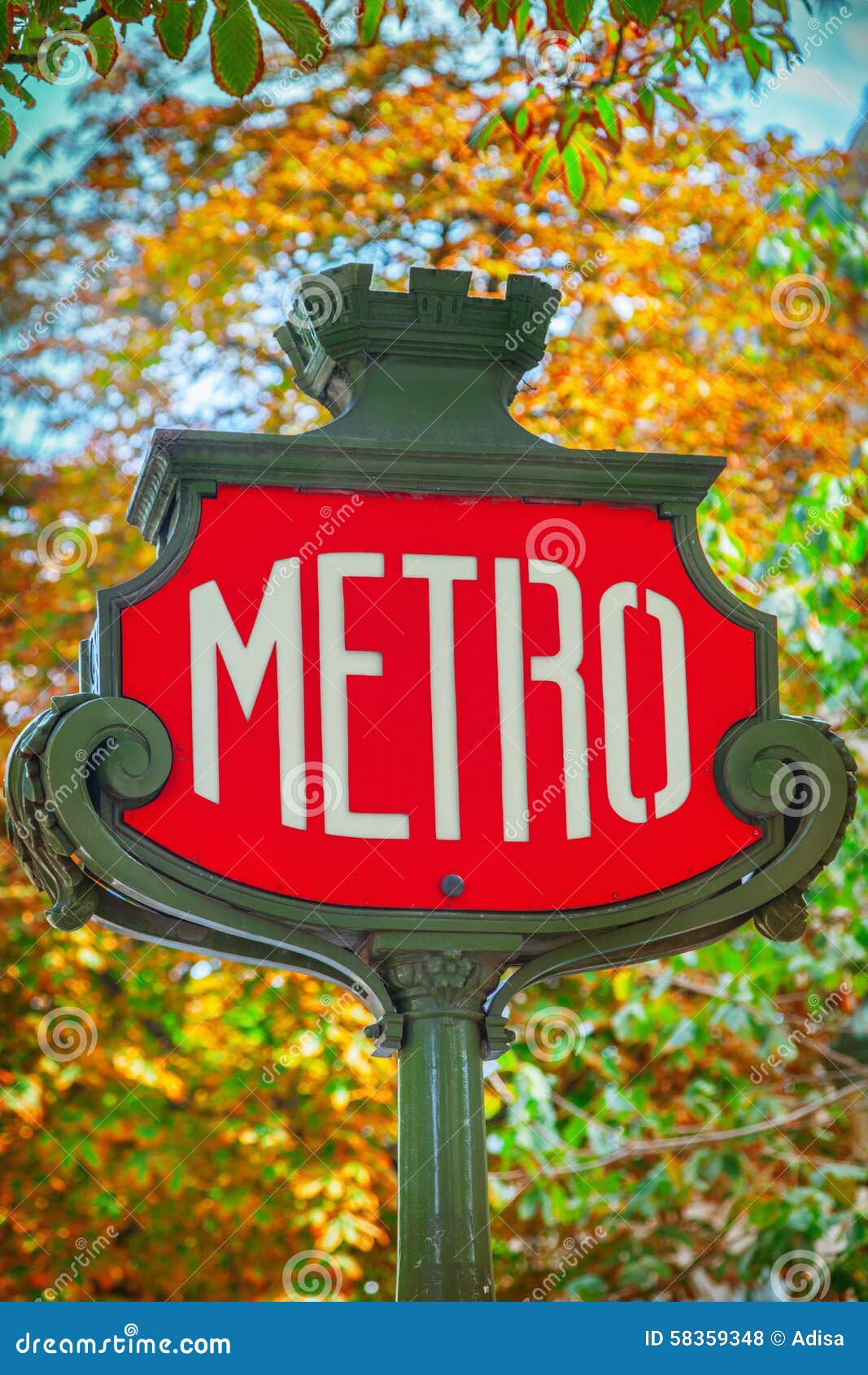 Metro sign in Paris editorial stock photo. Image of european - 58359348