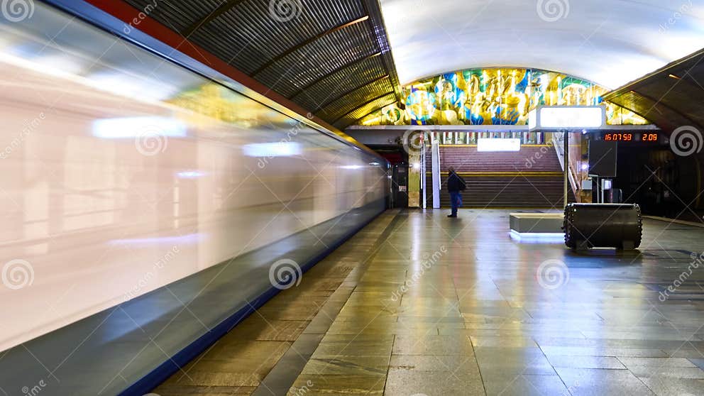 Metro Train on Long Exposure Editorial Image - Image of building ...