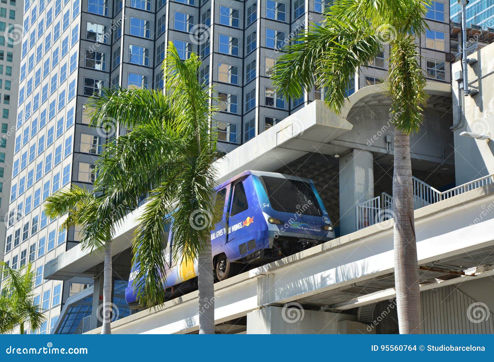 Metromover Train in Downtown Miami Editorial Stock Image - Image of ...