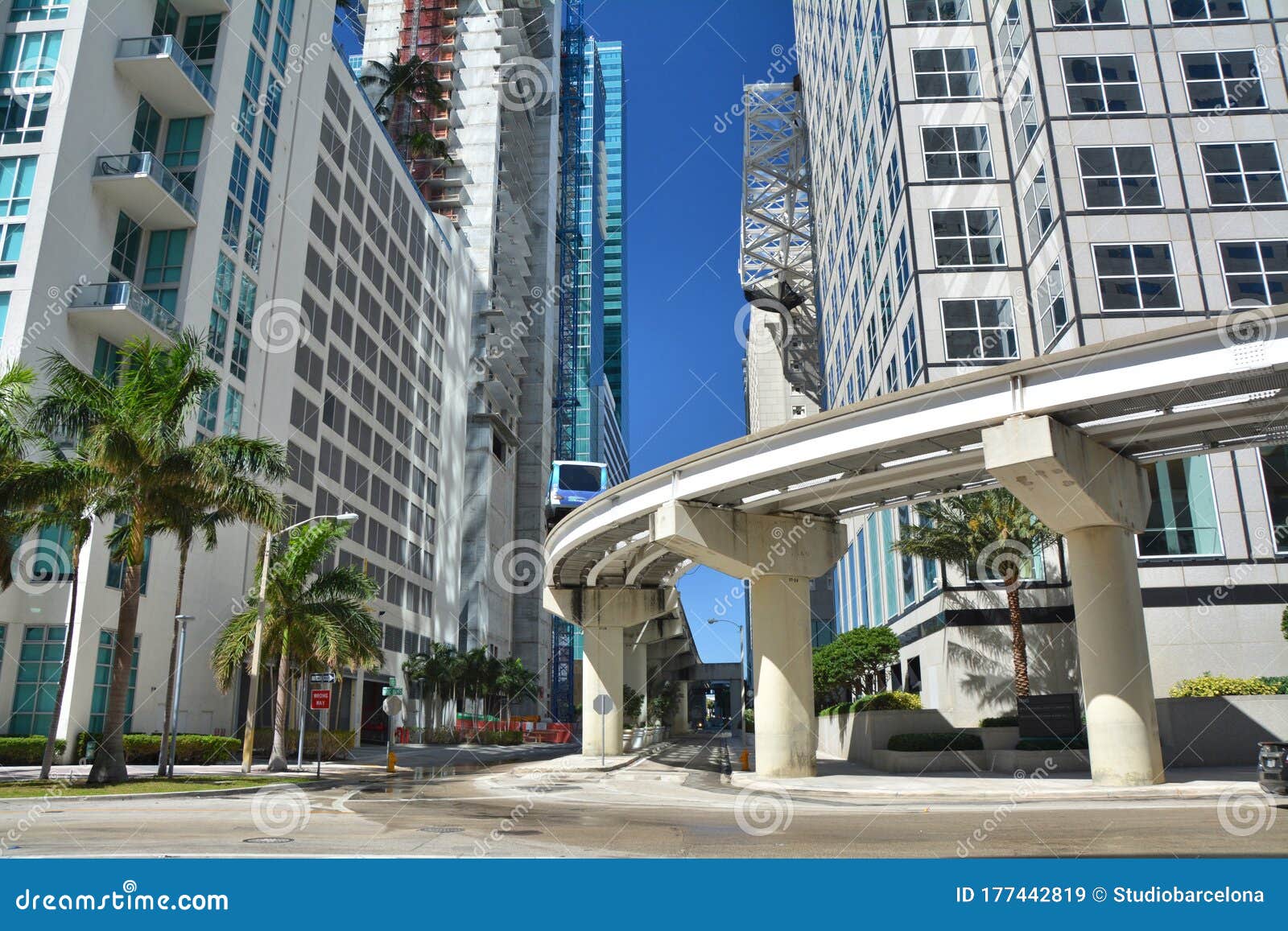 Metromover Train Railway in Downtown Miami Editorial Stock Image ...