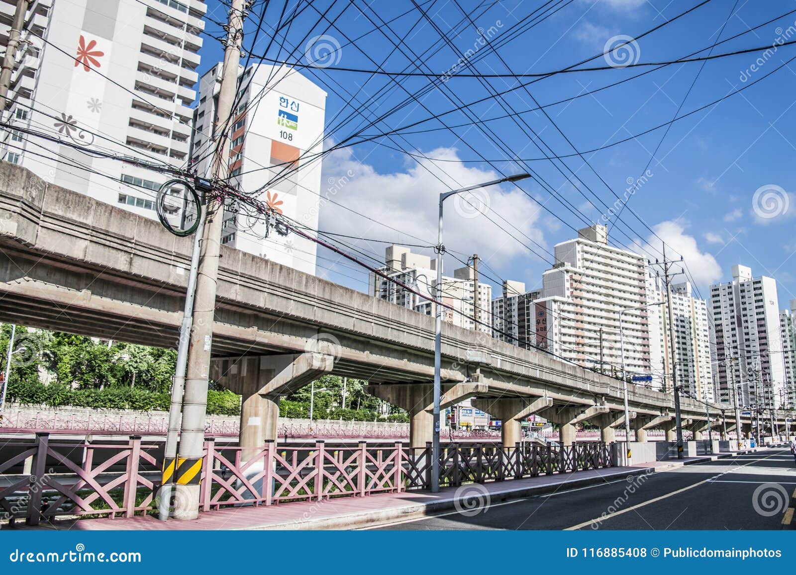 Metropolitan Area, Landmark, Urban Area, Metropolis Picture. Image ...