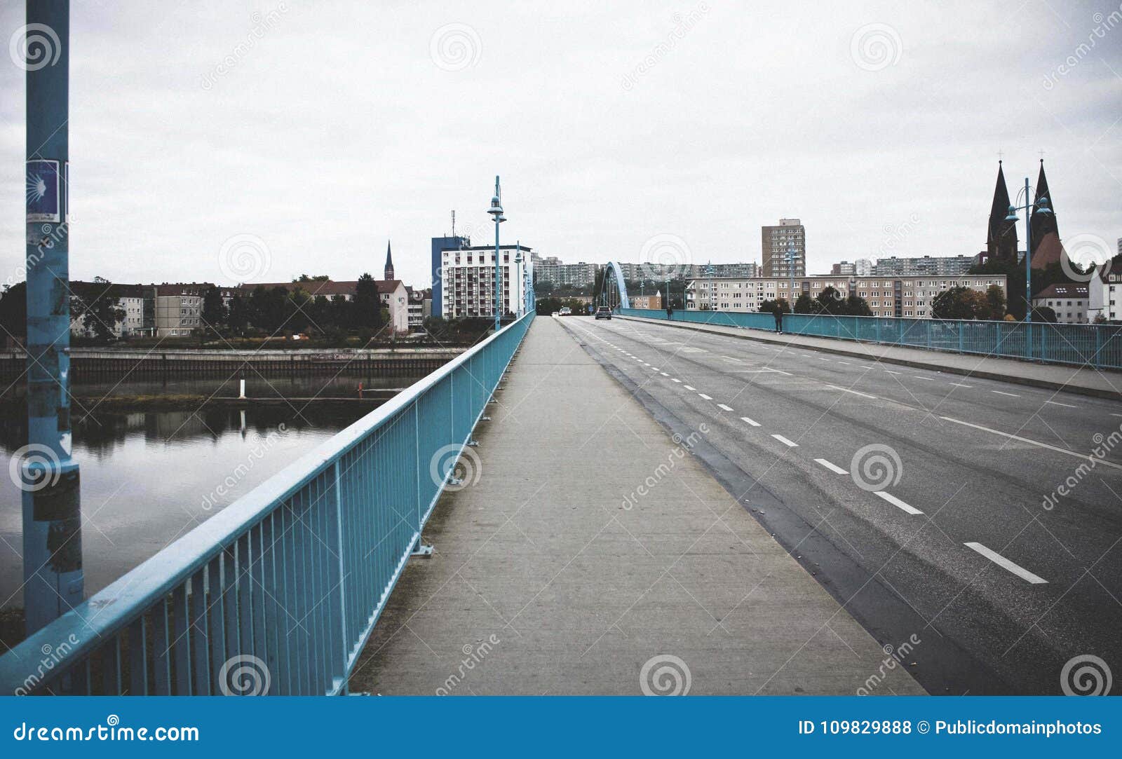 Metropolitan Area, Road, Bridge, Infrastructure Picture. Image: 109829888