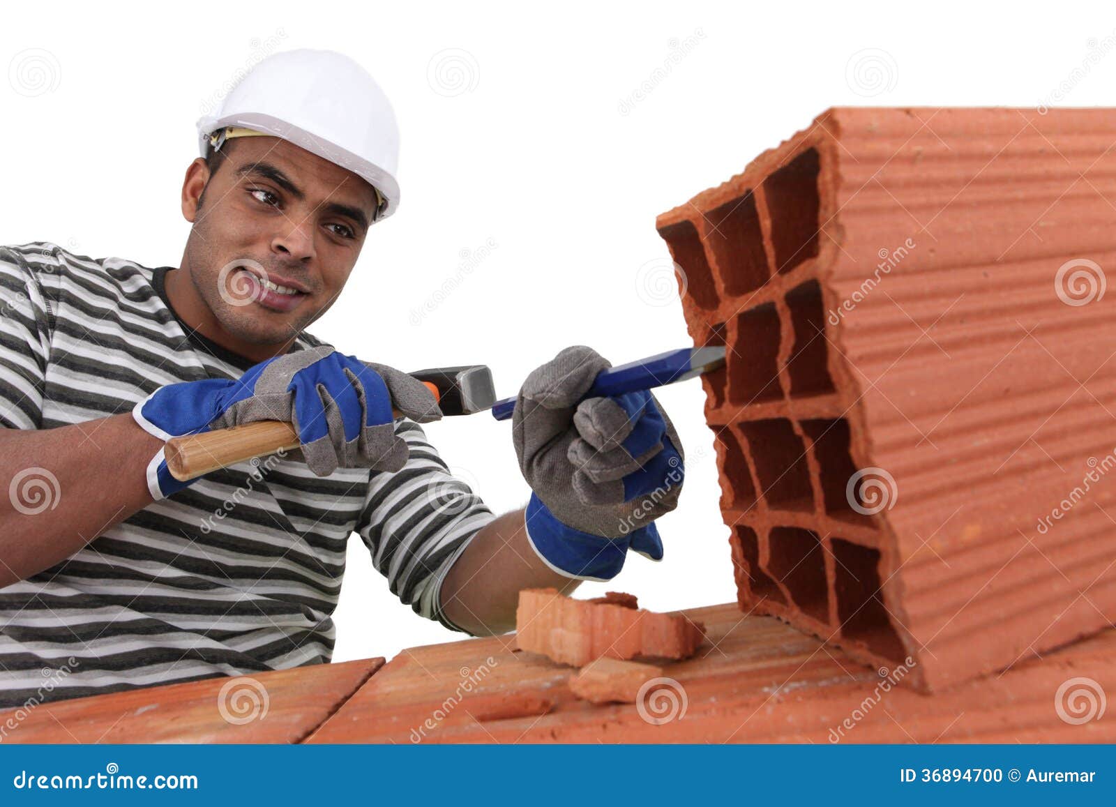 Metselaar op het werk stock foto. Image of mens, cement - 36894700