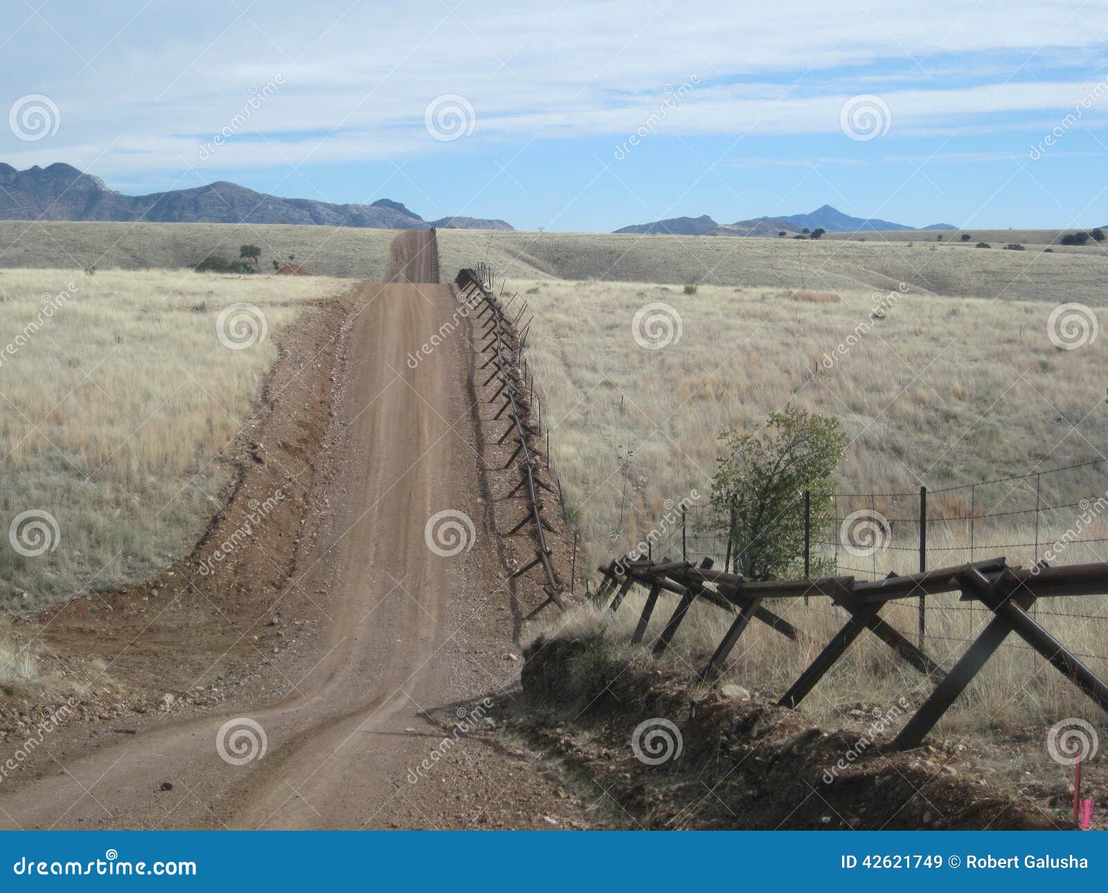 Mexican Border stock image. Image of horizon, ridge, highplains - 42621749