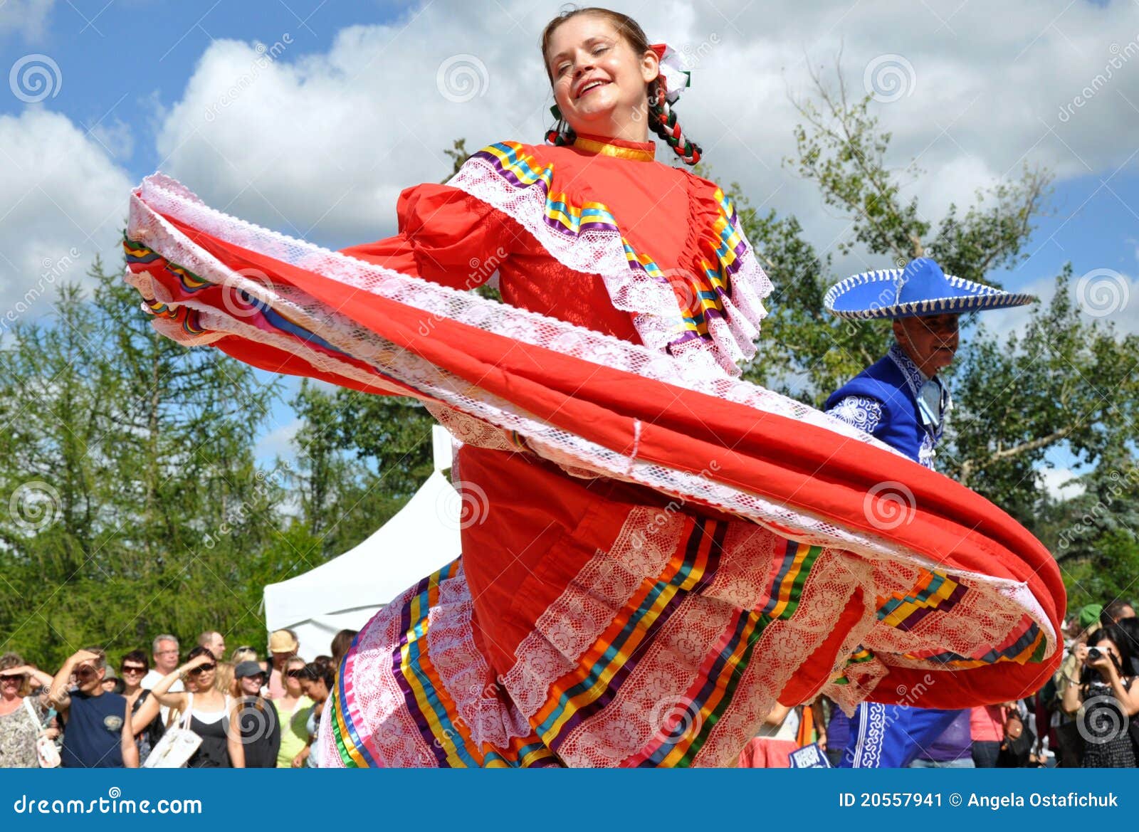 Mexican Dancers editorial photo. Image of dancers, dance - 20557941