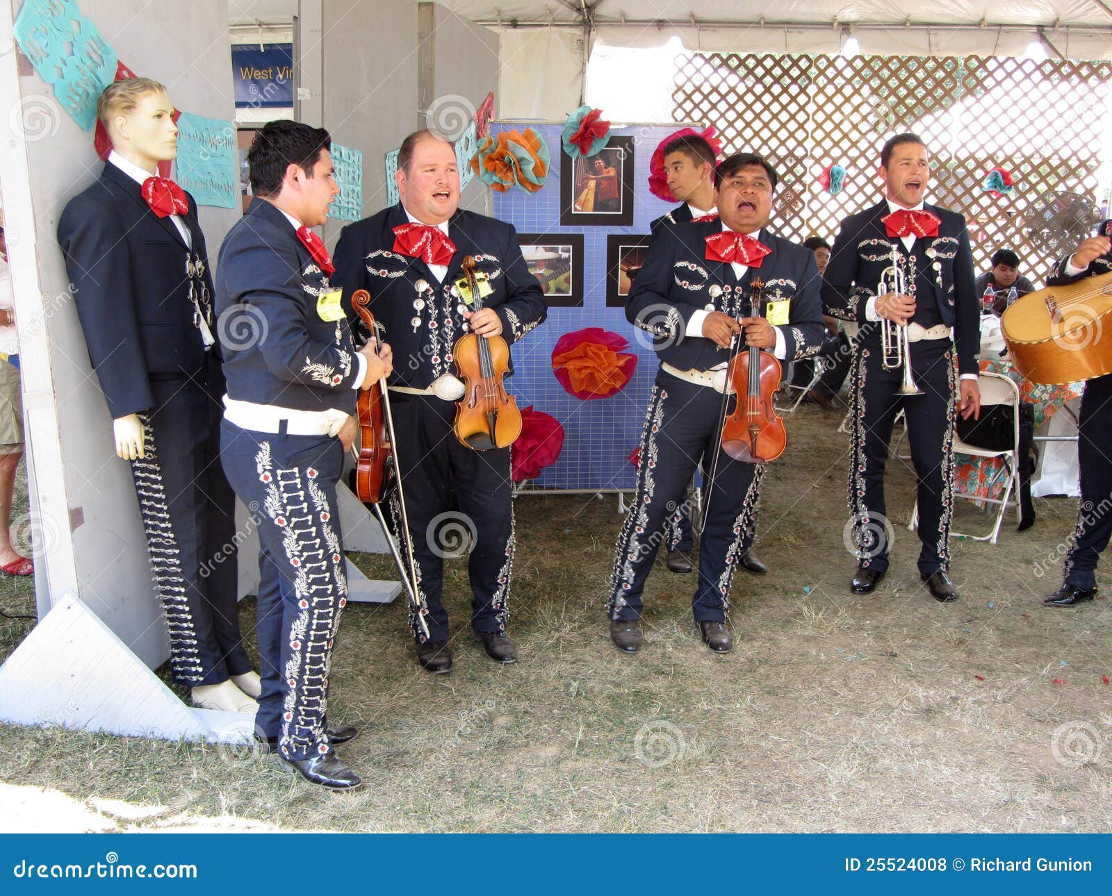 Mexican Mariachi Charro Playing Guitar In Cactus Stock Photography ...